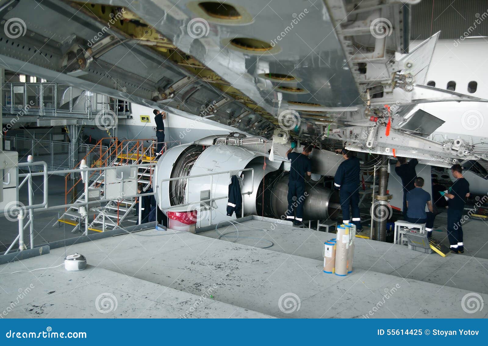 Airplane Repair and Modernisation Editorial Image - Image of airplane ...