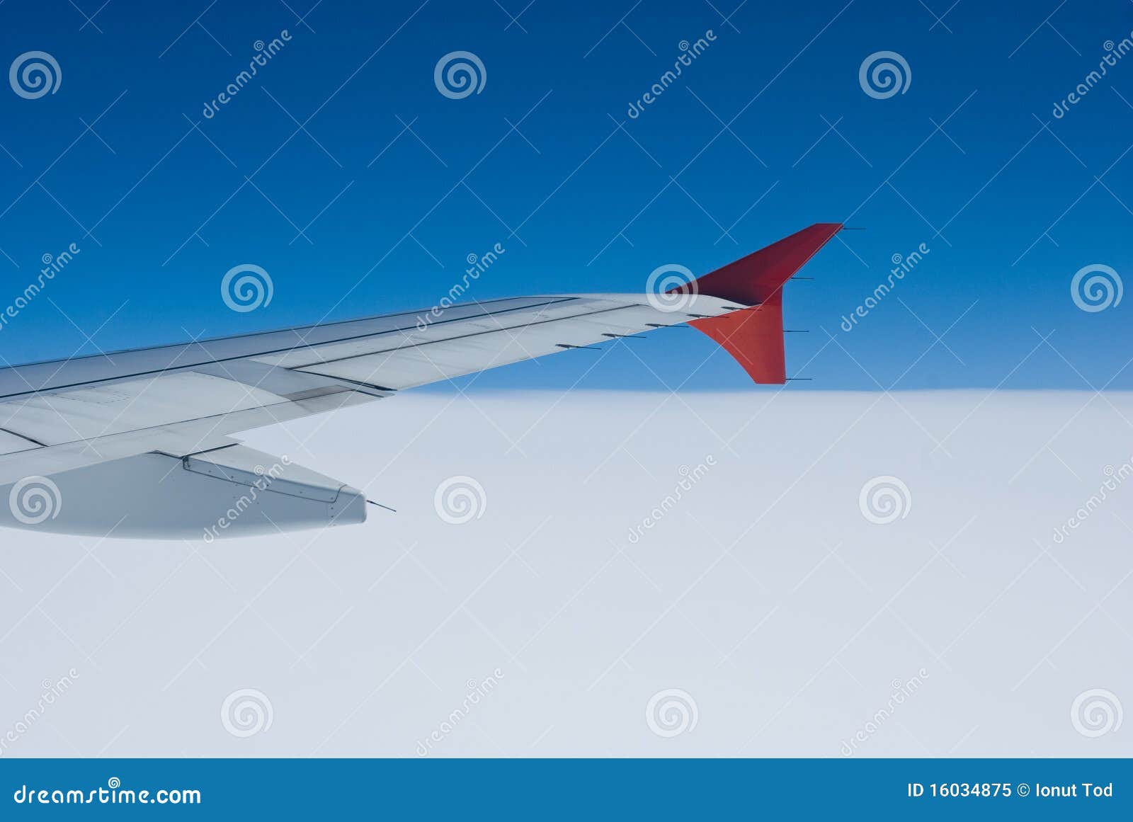 Airplane tail stock image. Image of tail, wing, aviation - 16034875