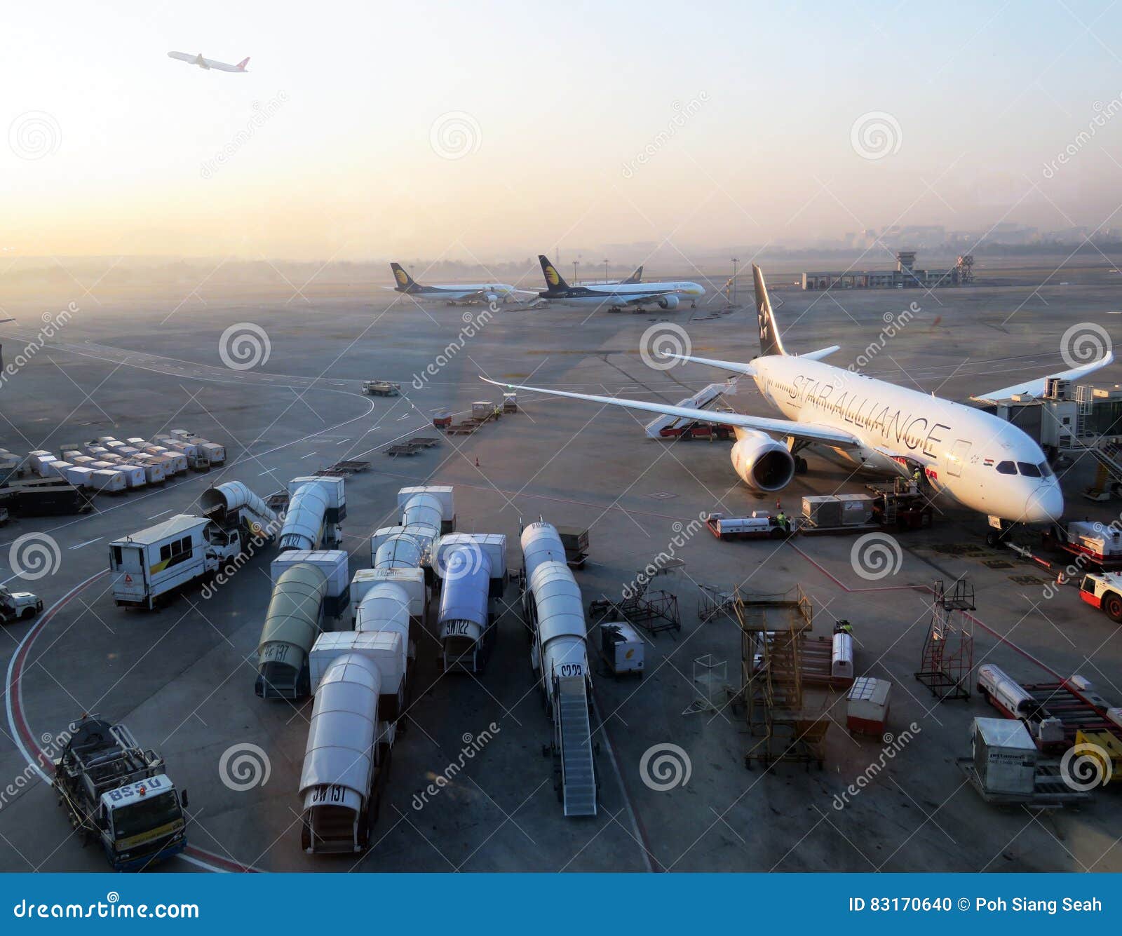 Take Off Runway Stock Images - 11,691 Photos