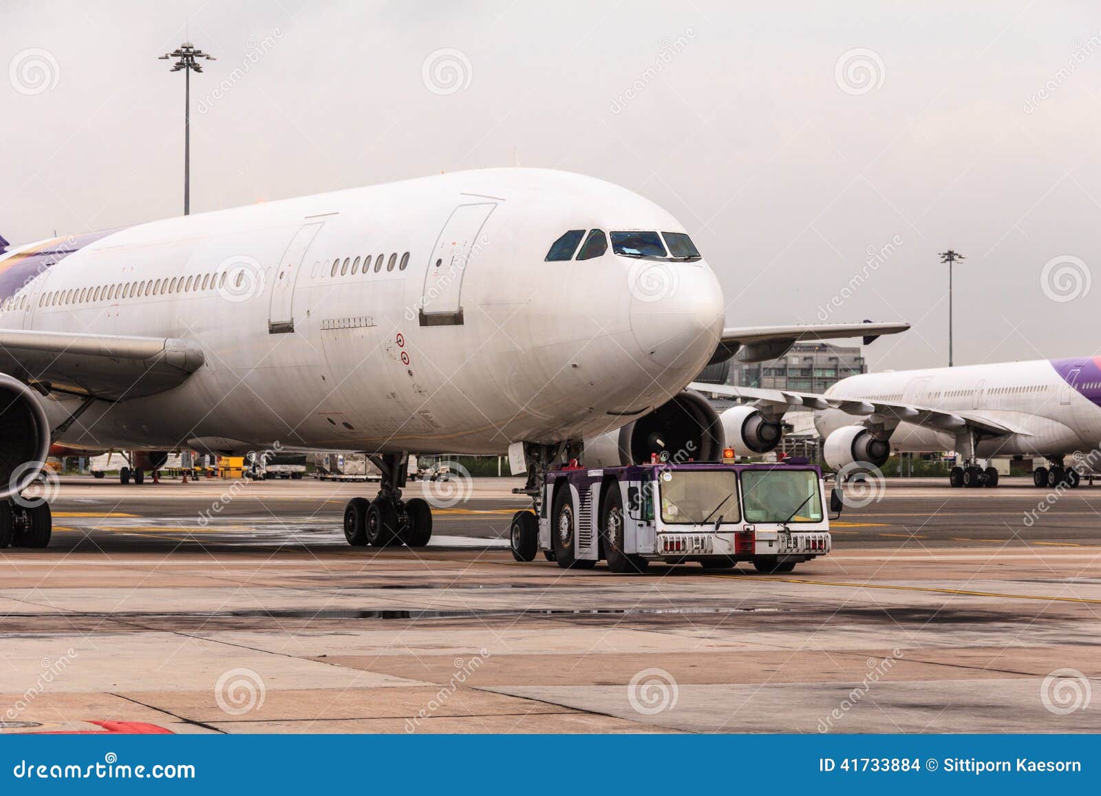 Airplane Towing Stock Photography | CartoonDealer.com #41733884