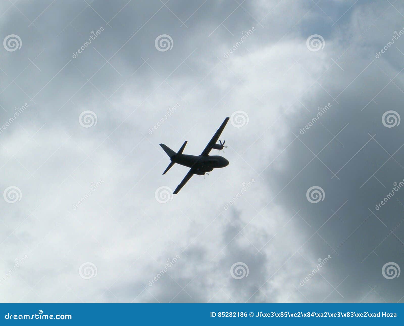 Airplane with Two Propellers Stock Photo - Image of engine, grey: 85282186