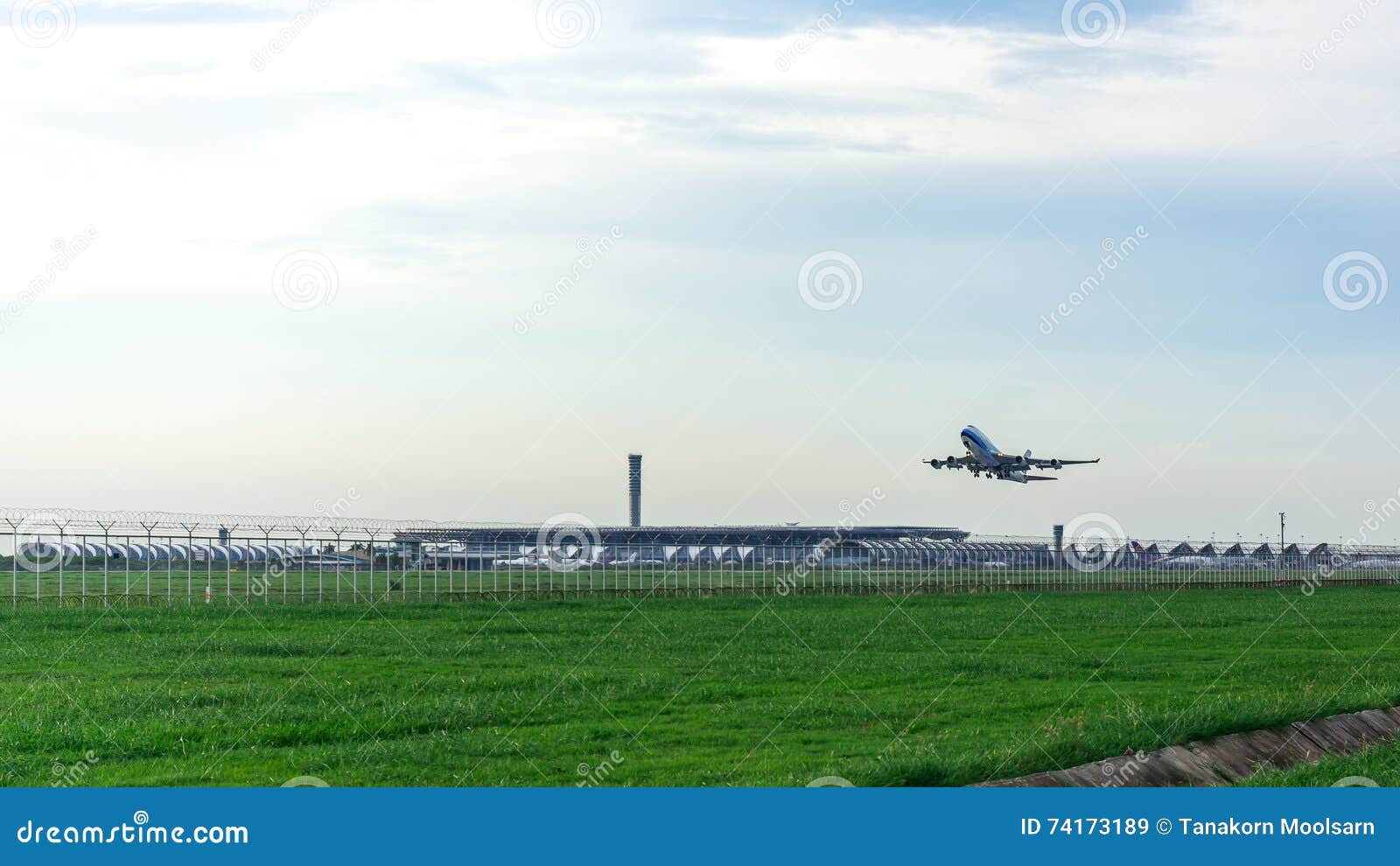 Airplane up on runway stock image. Image of cockpit, runway - 74173189