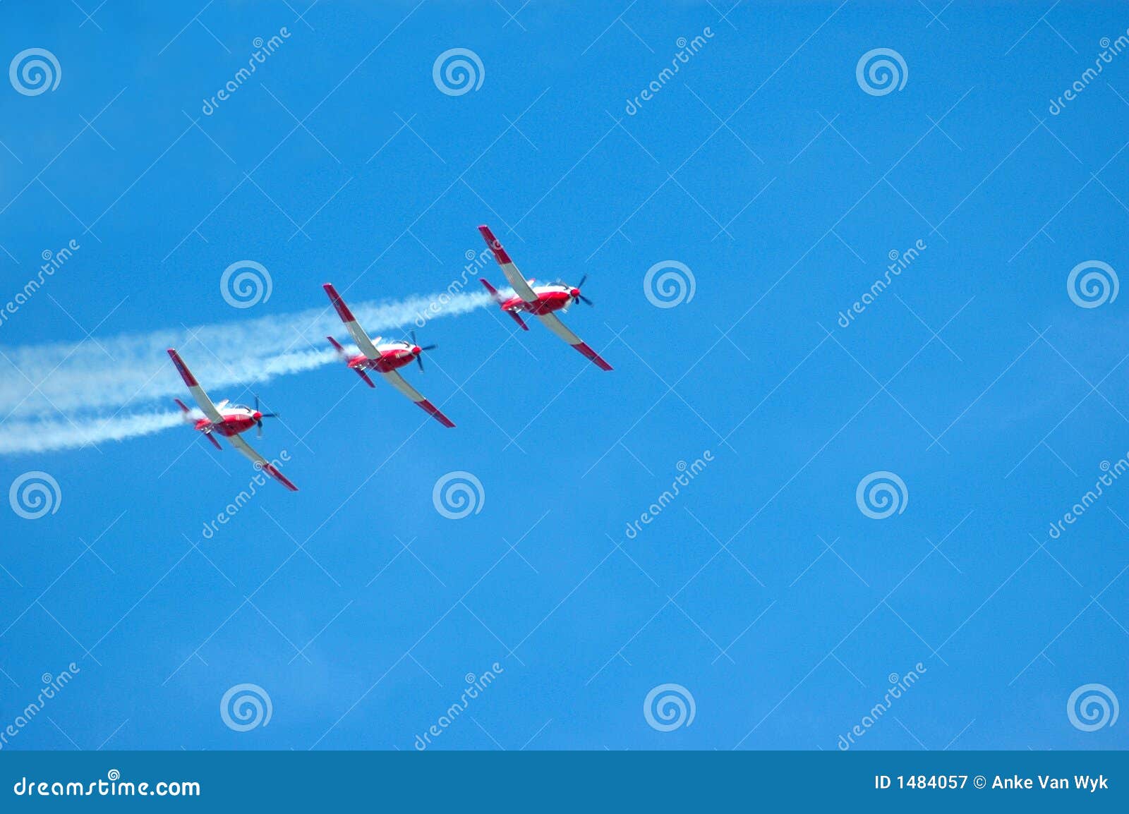 Airplanes at airshow stock image. Image of aerial, airoplane - 1484057