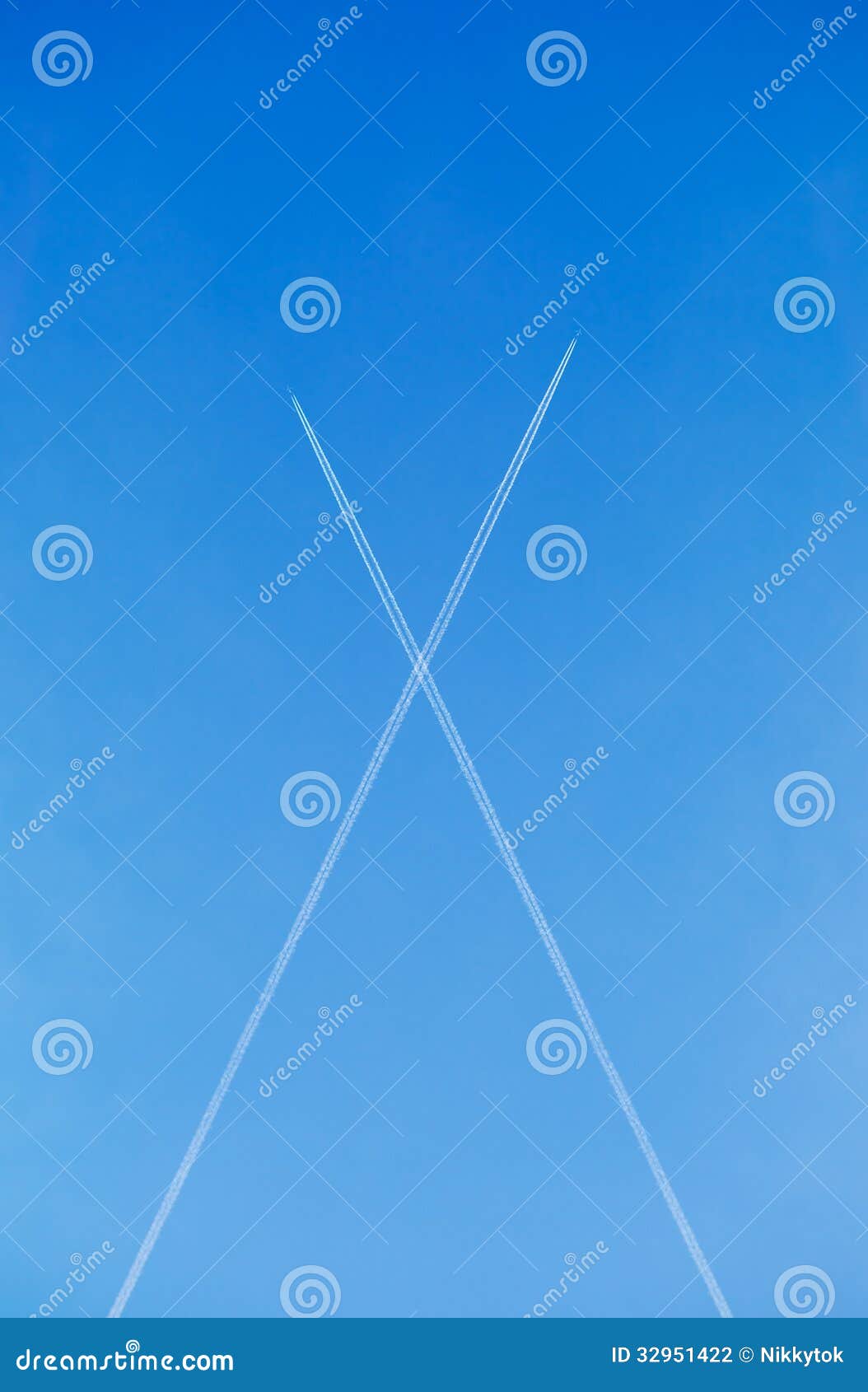 Airplanes trails crossing stock photo. Image of high - 32951422