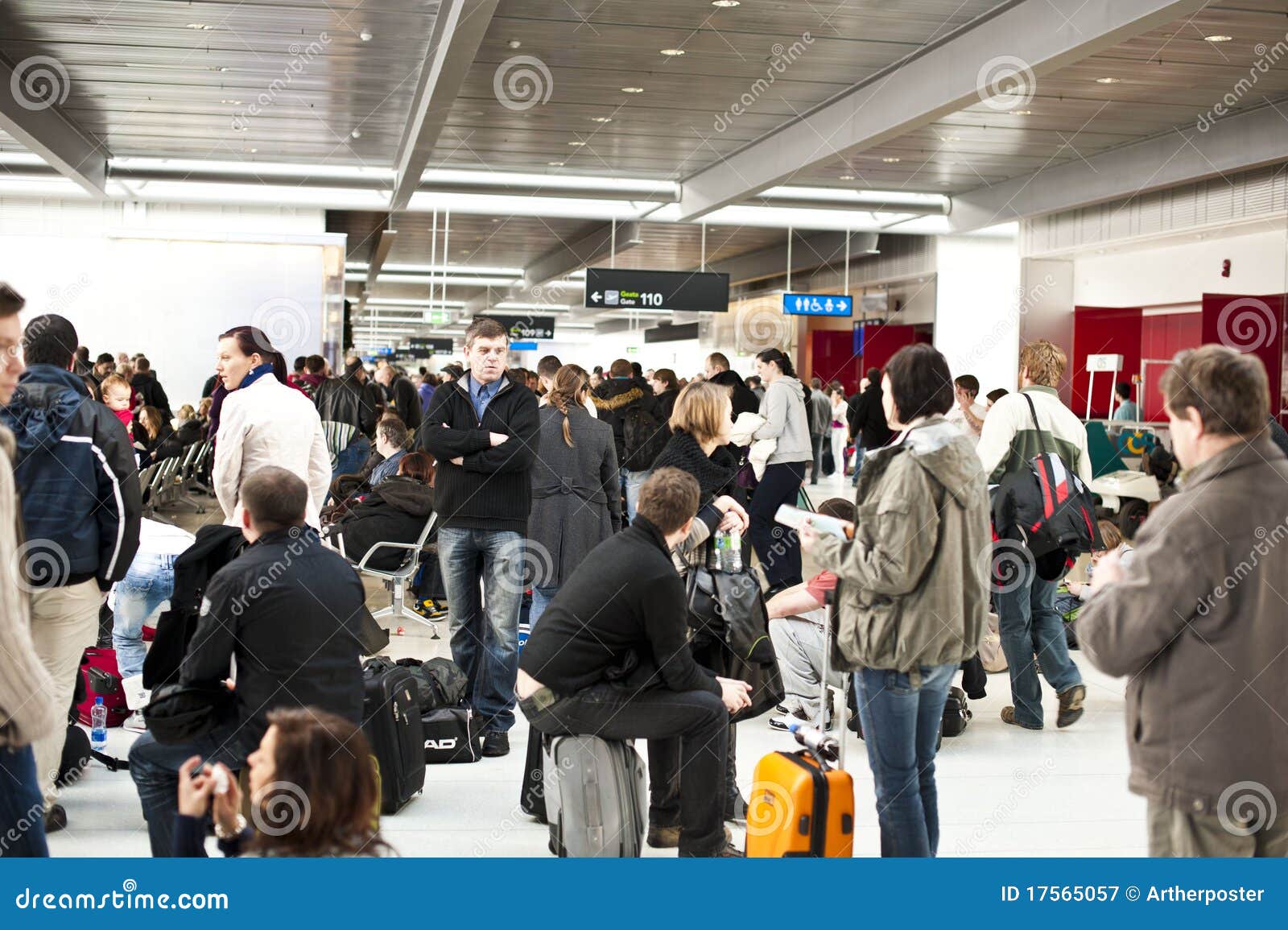 Airport Closed, Flights Cancelled Editorial Photography - Image of ...