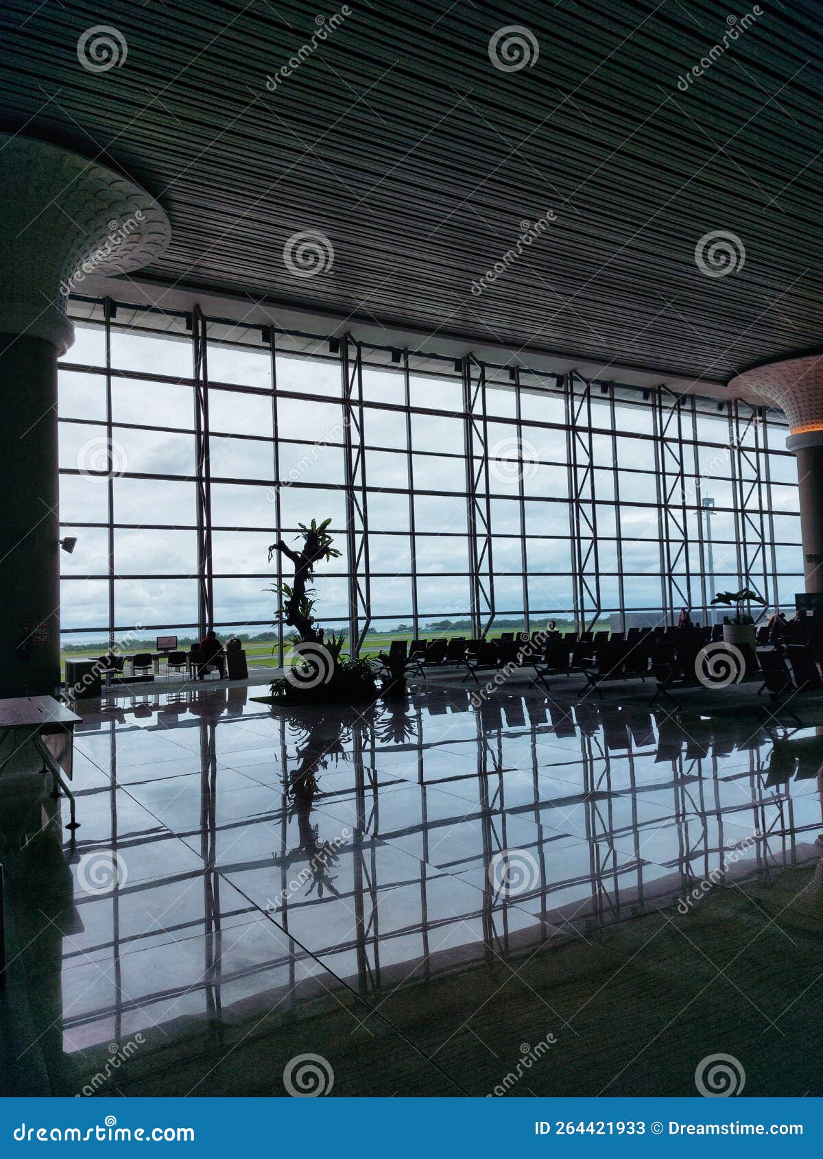 Airport with mirror view stock image. Image of architecture - 264421933