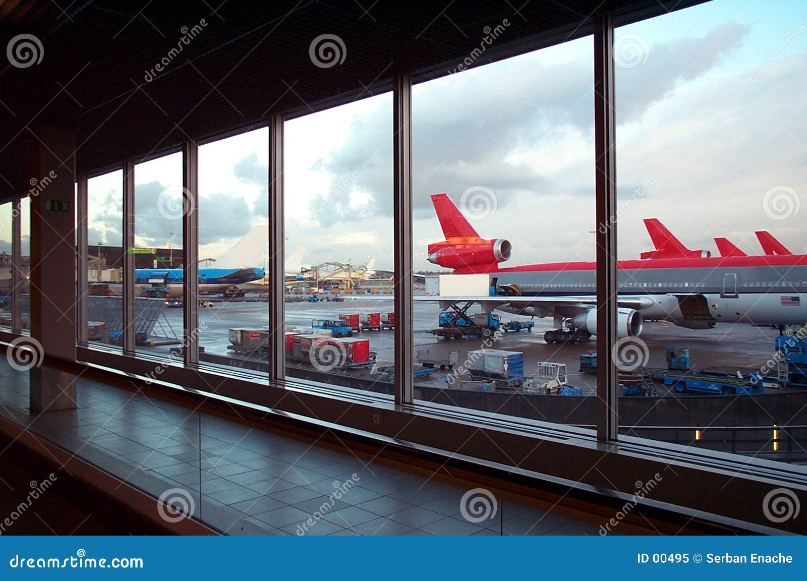Airport parking stock image. Image of cloudy, france, airliner - 495