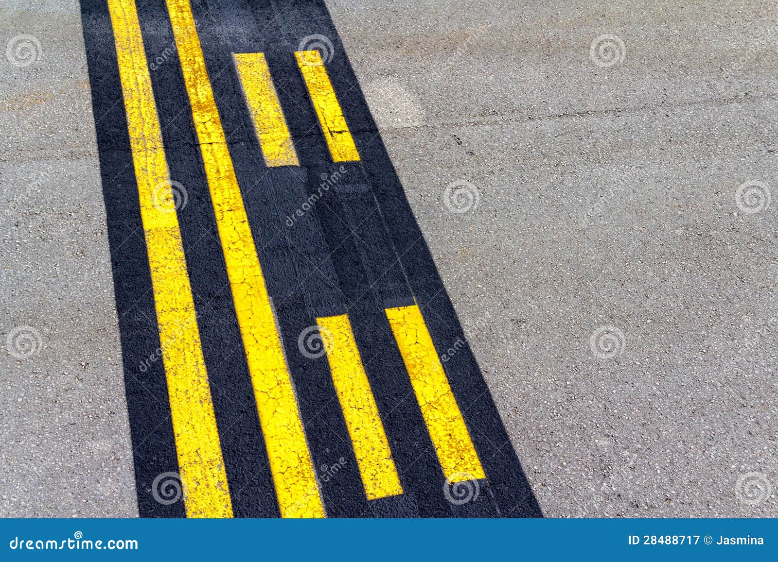 Airport stop lines stock image. Image of marking, airport - 28488717
