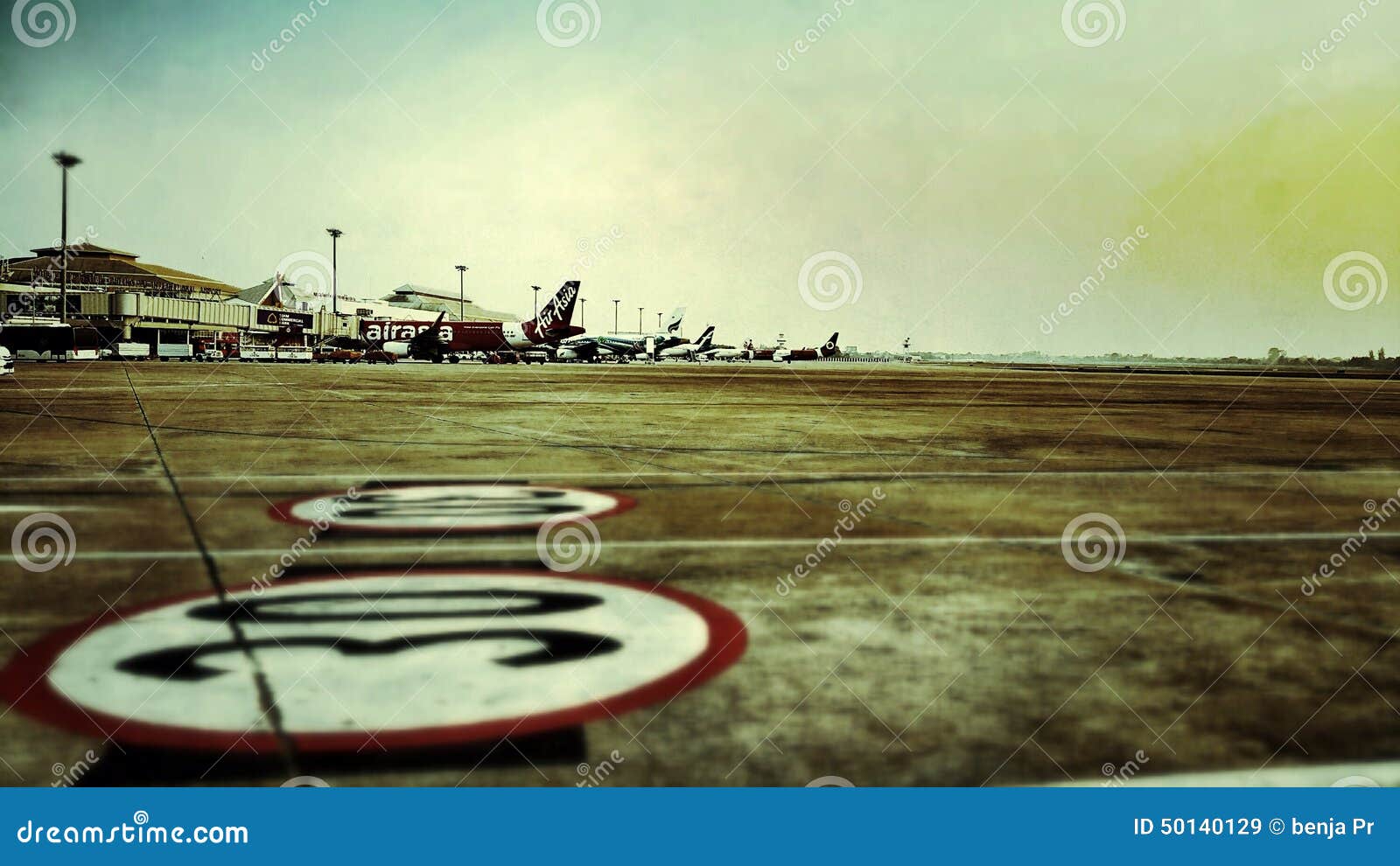 Airstrip editorial stock image. Image of arrive, airport - 50140129