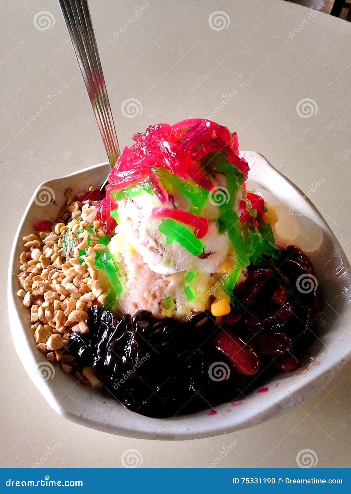 AIS Kacang ABC photo stock. Image du délicieux, dessert - 75331190