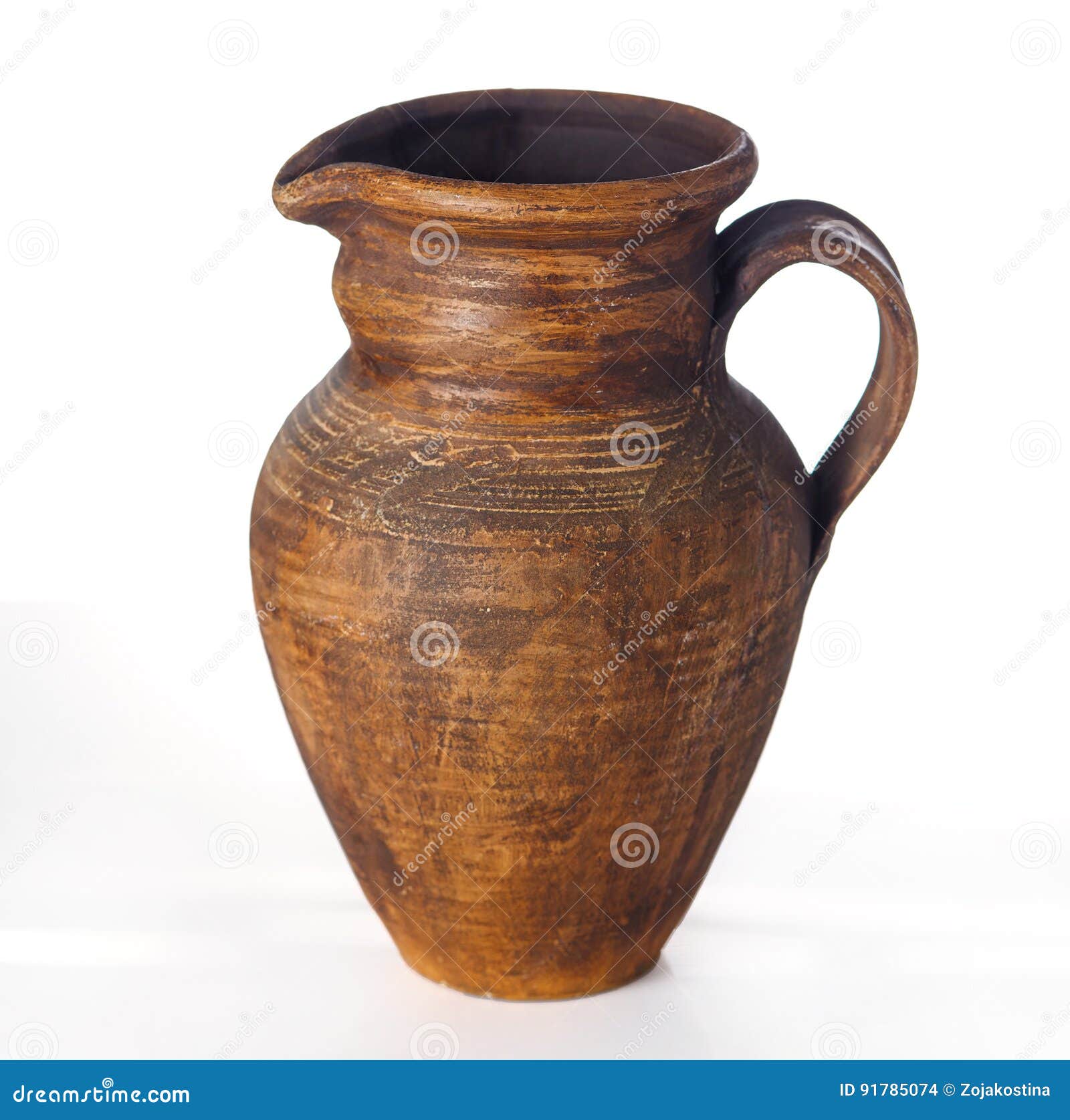 Aislante Del Objeto De La Loza De Barro Foto de archivo - Imagen de ...