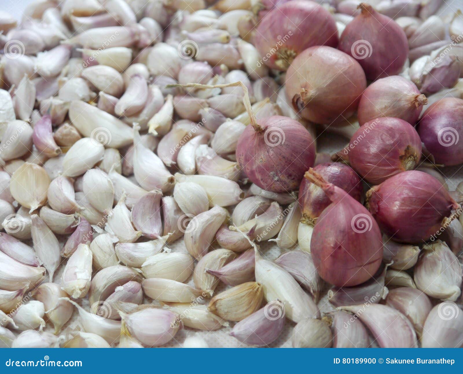 Ajo y chalote foto de archivo. Imagen de crudo, alimento - 80189900