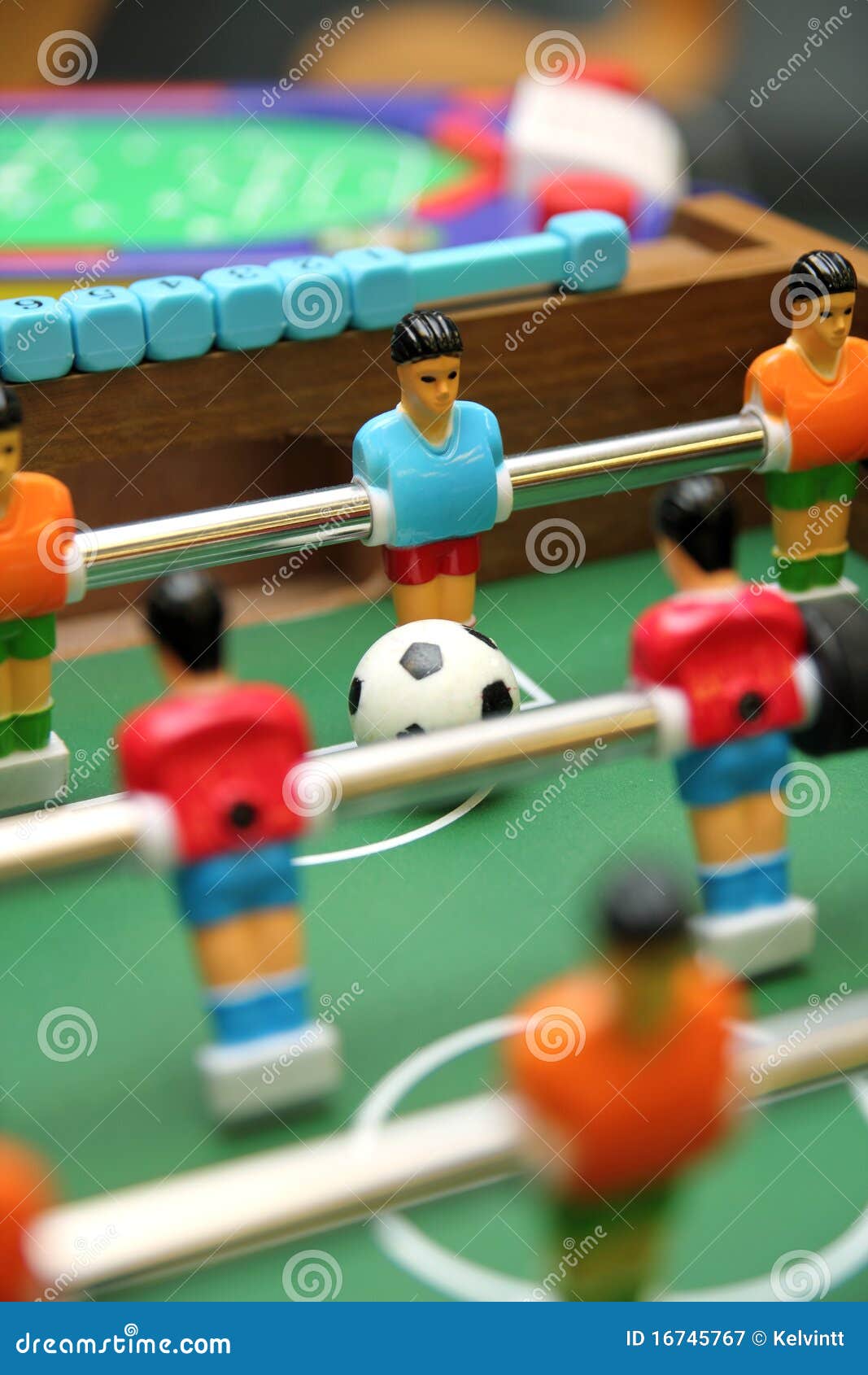 Ajournez Le Jeu De Football Image stock - Image du bille, allumette ...