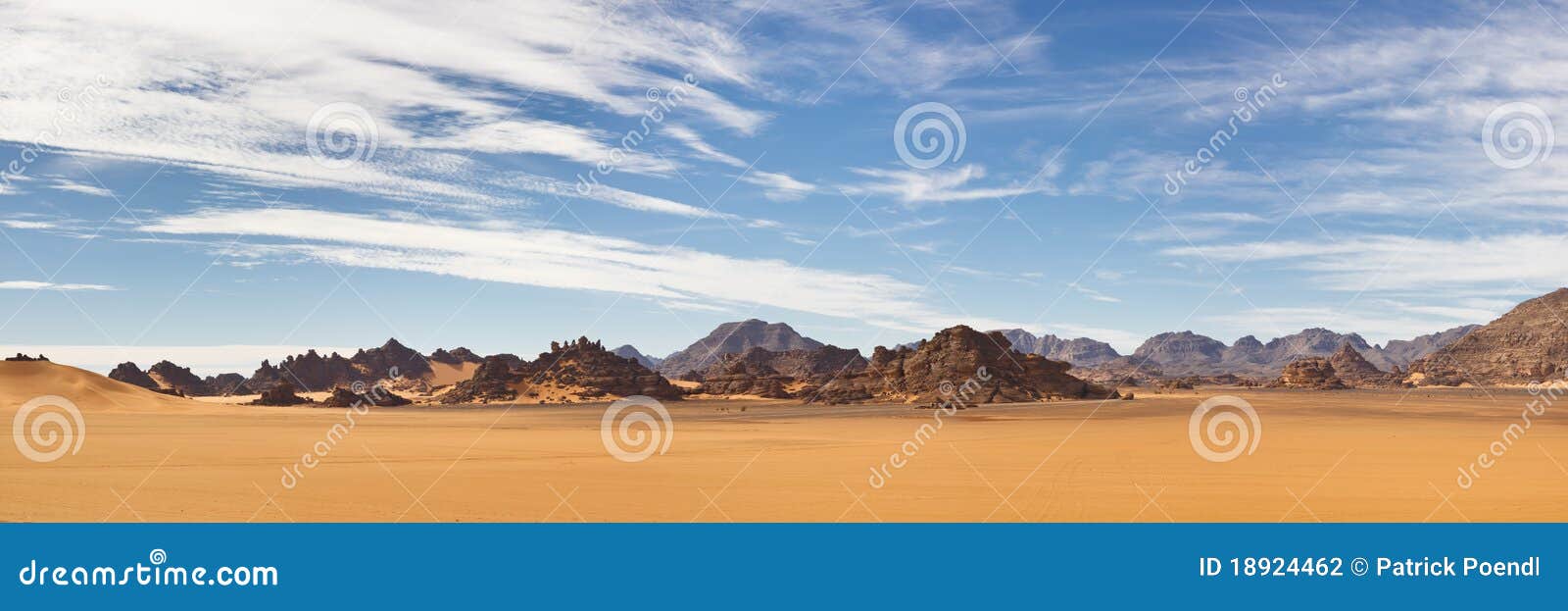 Akakus (Acacus) Mountains, Sahara, Libya Stock Photo - Image of arid ...