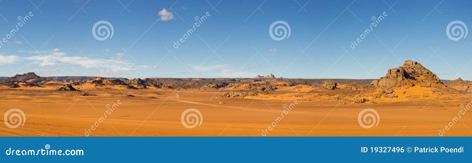 Akakus (Acacus) Mountains, Sahara, Libya Stock Photo - Image of acacus ...