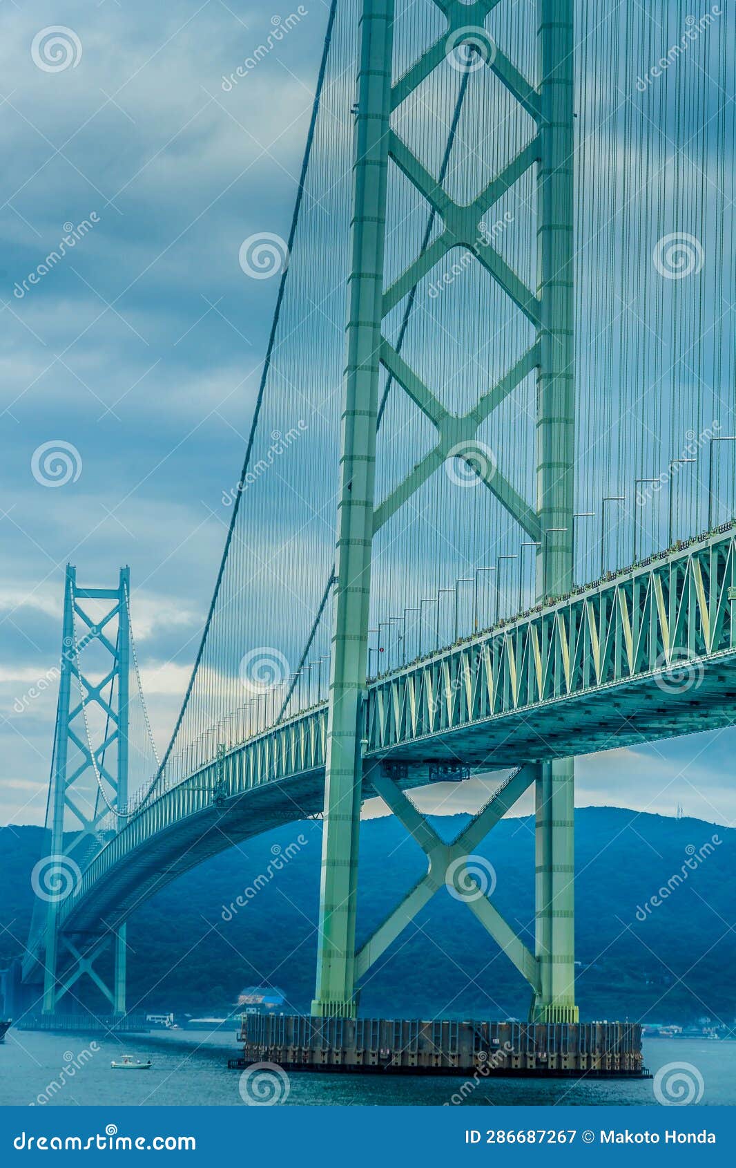 Akashi Strait Bridge stock image. Image of strait, tarumi - 286687267