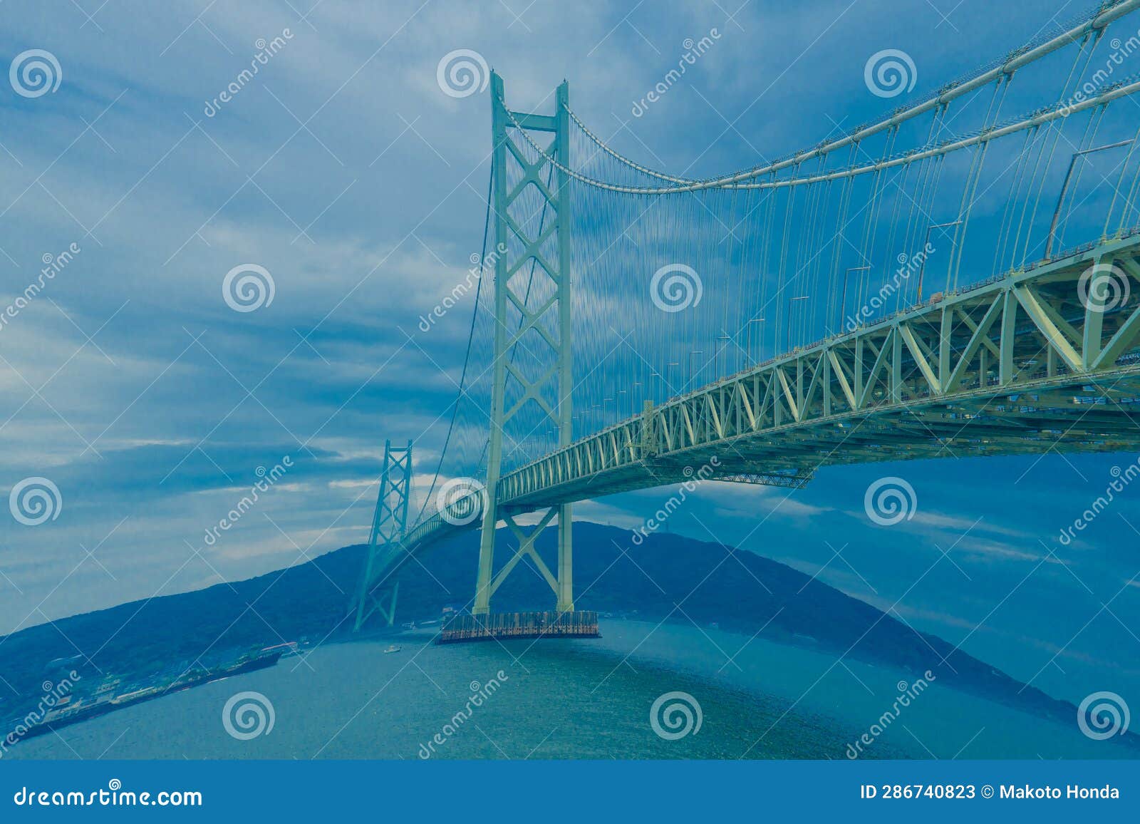 Akashi Strait Bridge stock image. Image of university - 286740823
