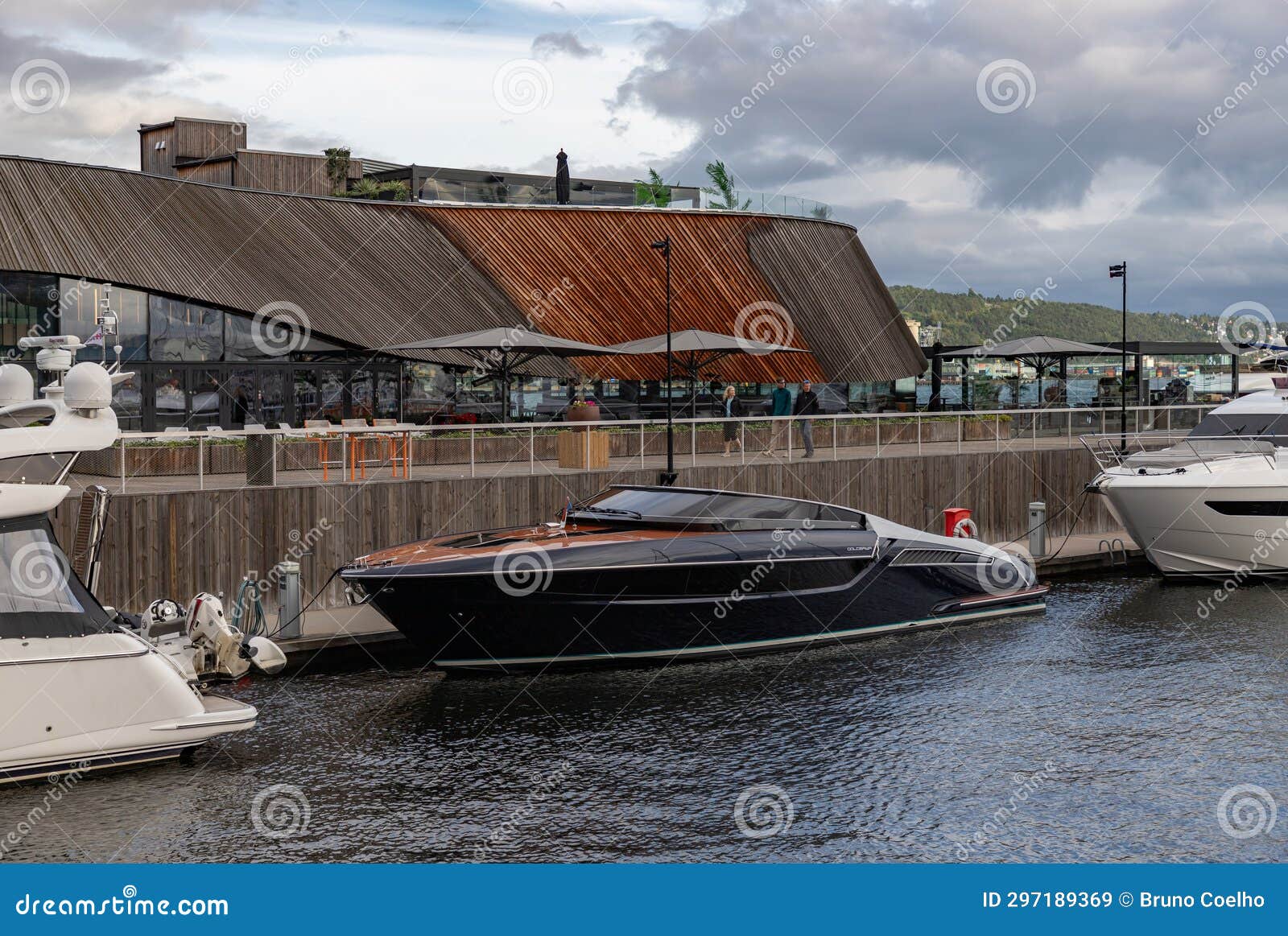 Aker Brygge Marina Speedboat Editorial Stock Image - Image of building ...