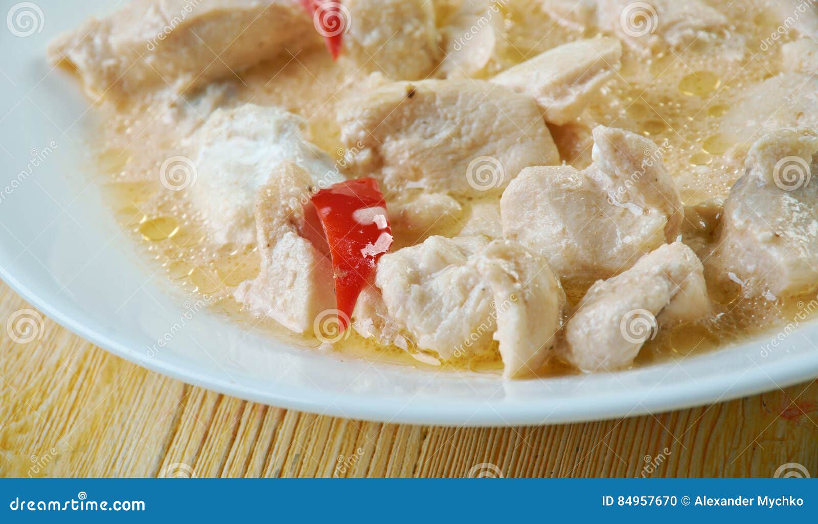 Akoho Voanio sy foto de stock. Imagem de alho, prato - 84957670