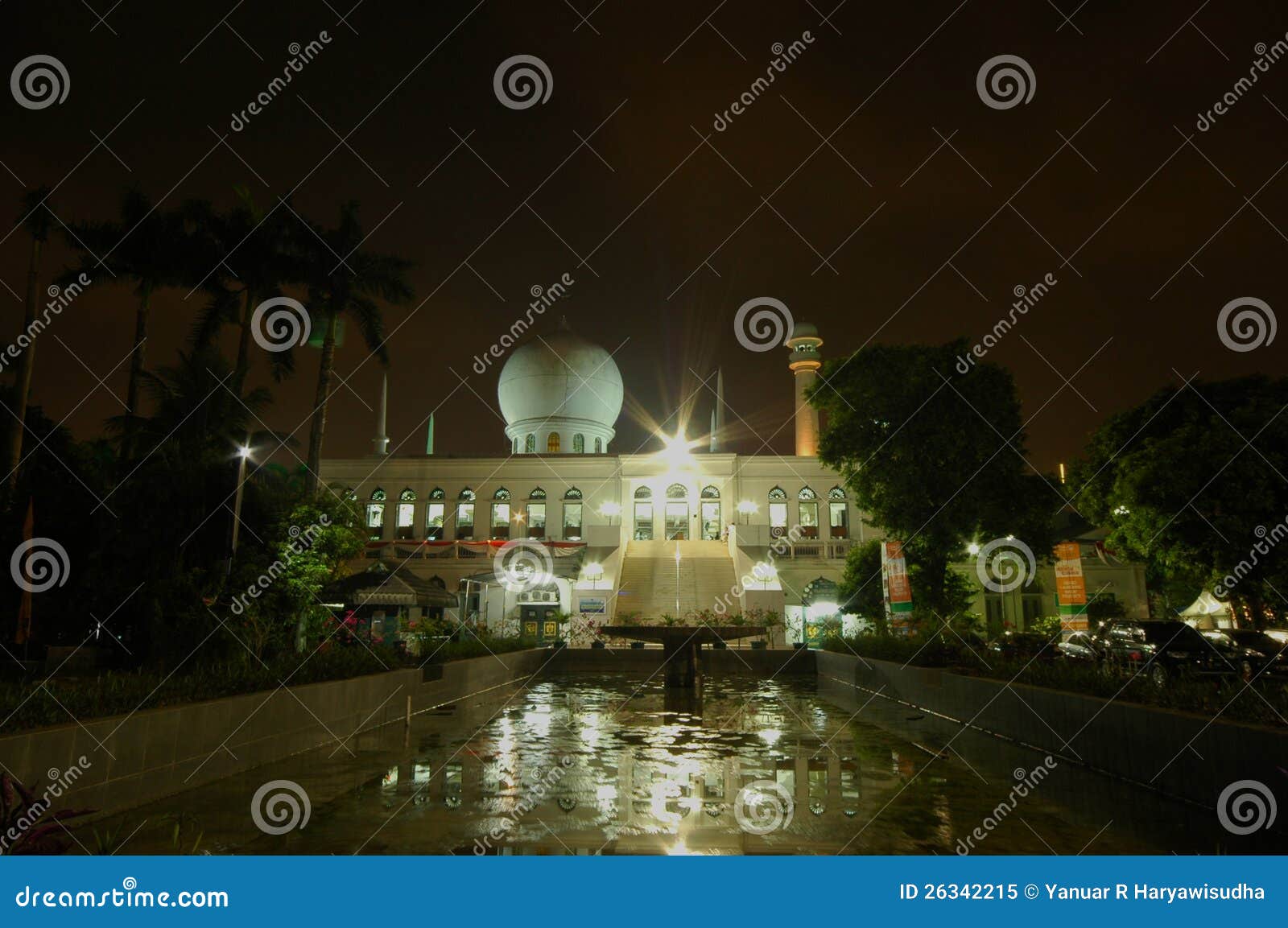 Al-Azhar Moschee in Jakarta Stockbild - Bild von islam, moslems: 26342215