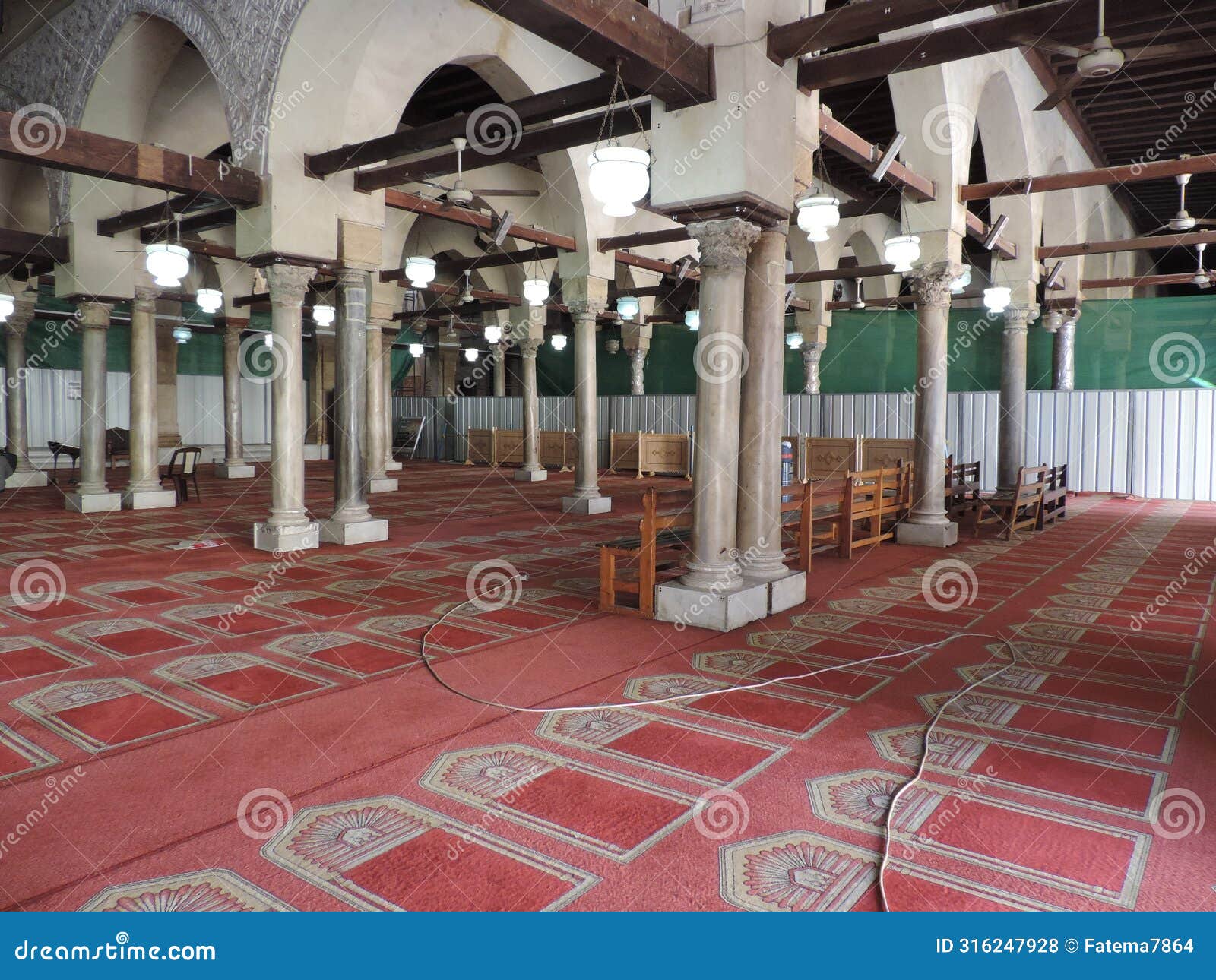 Interior of Al-Azhar Mosque in Cairo, Egypt - Ancient Architecture ...