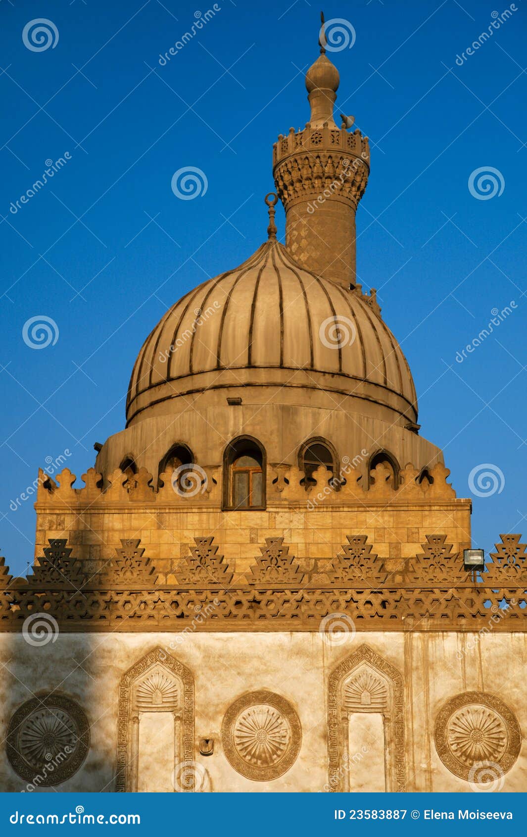 Al-Azhar University and Mosque, Cairo Stock Image - Image of eastern ...