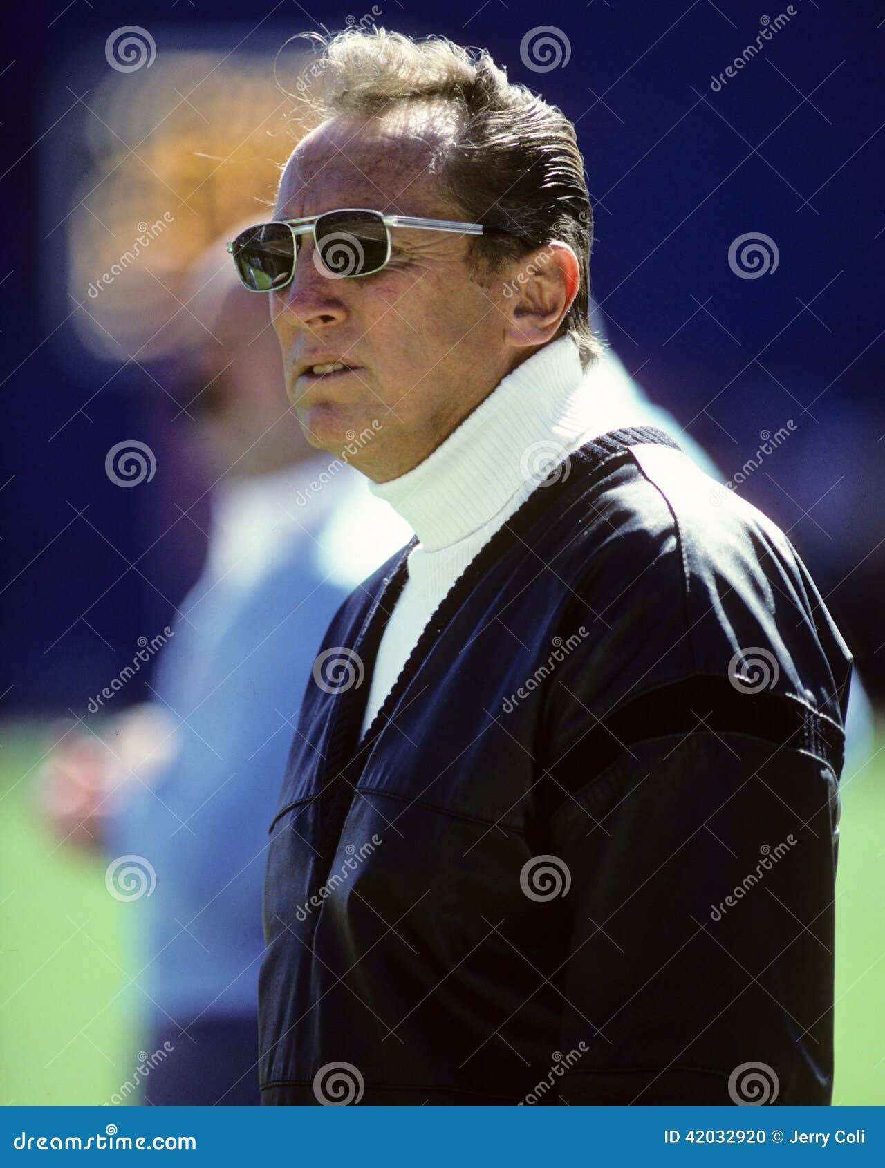 Al Davis, Oakland Raiders editorial image. Image of oakland - 42032920