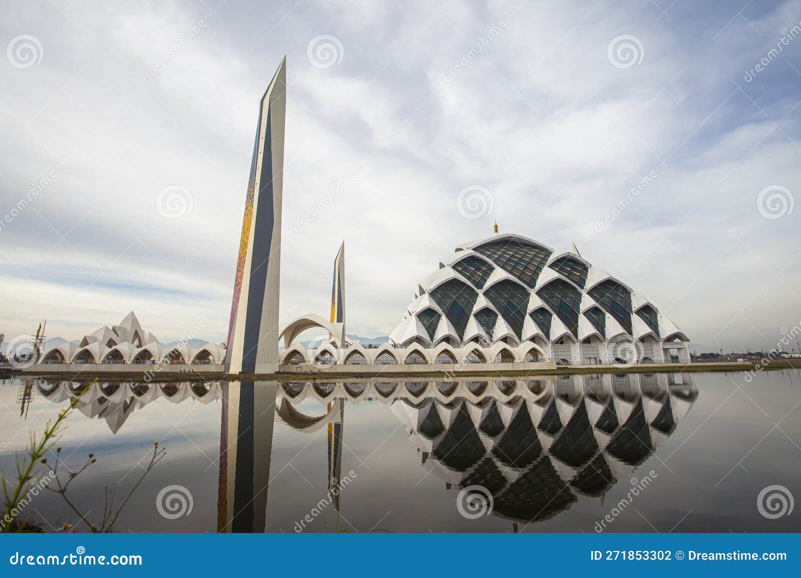 Al Jabbar Great Mosque of West Java, a Brand New Mosque, One of the ...