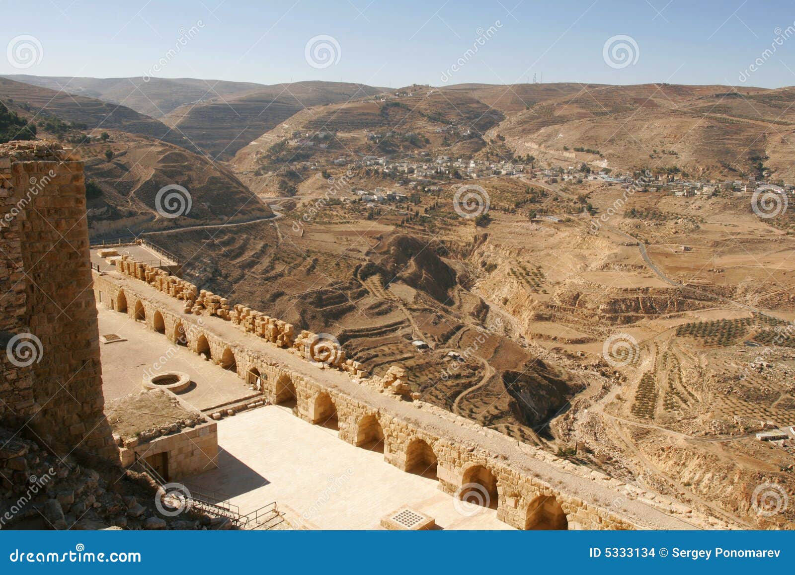 Al-Karak castle stock photo. Image of ruin, brick, crusade - 5333134