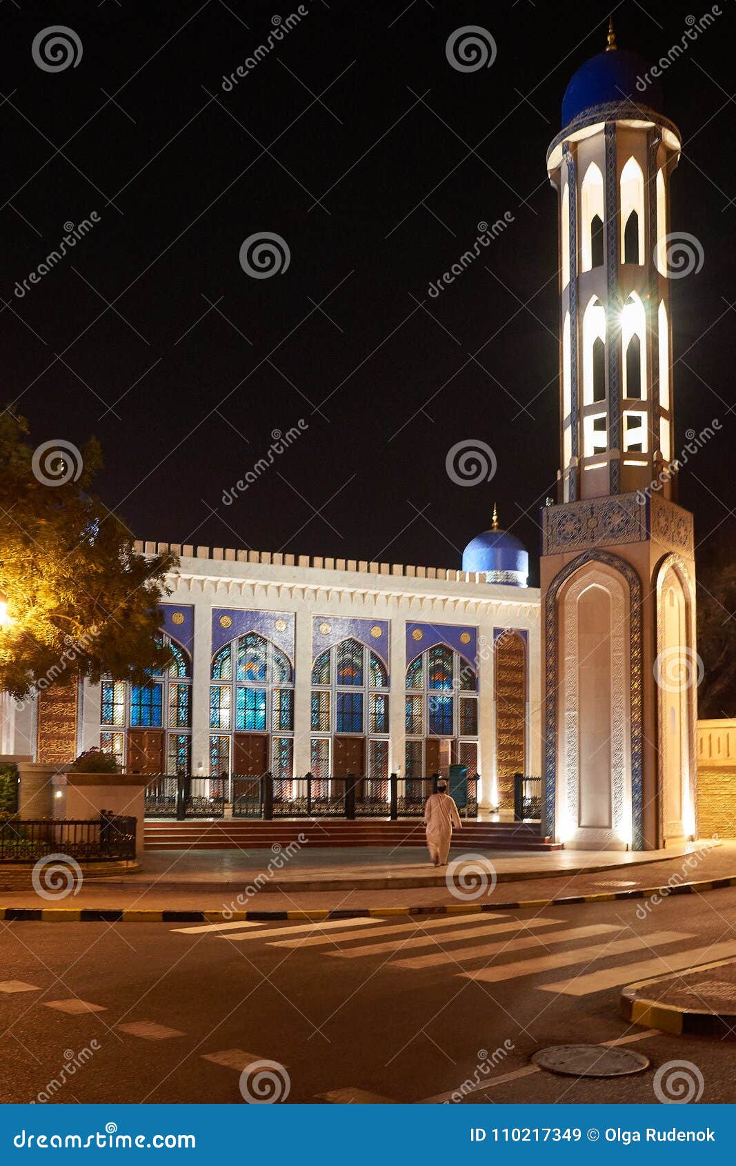 Al Khor Mosque at night stock image. Image of khor, masjid - 110217349
