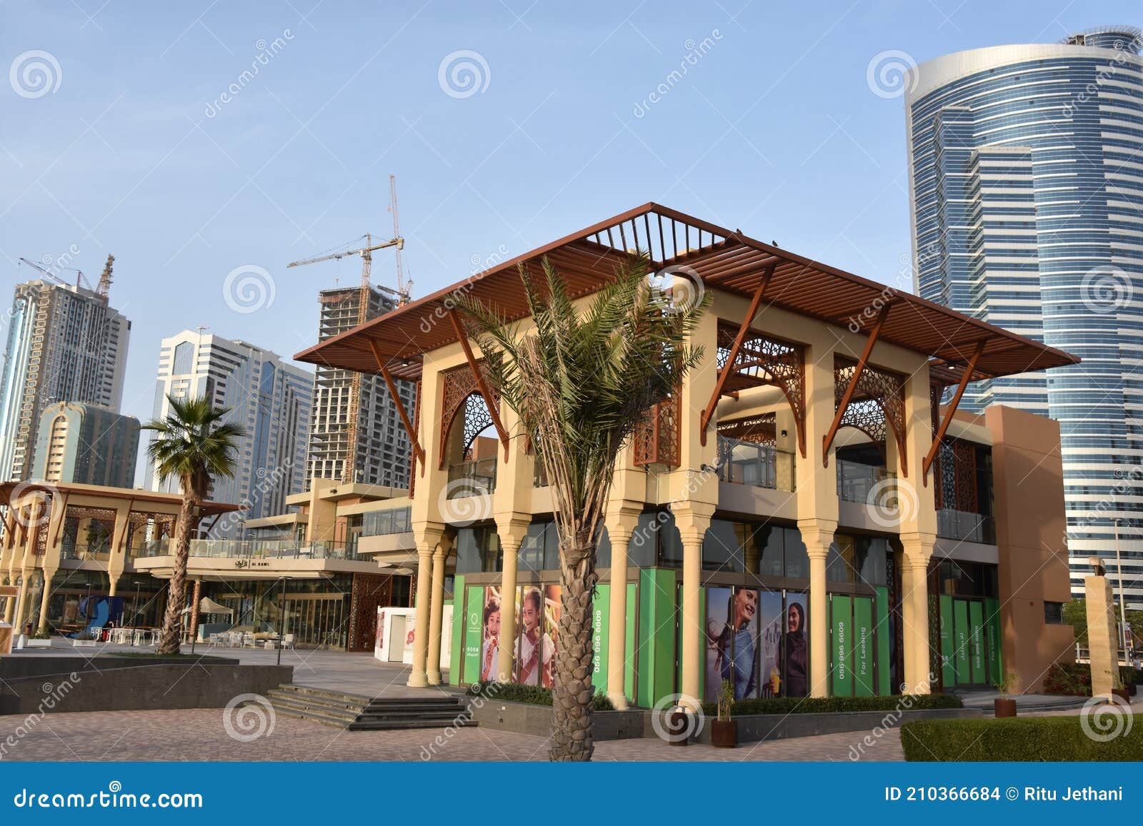 Al Majaz Waterfront in Sharjah, UAE Editorial Stock Image - Image of ...