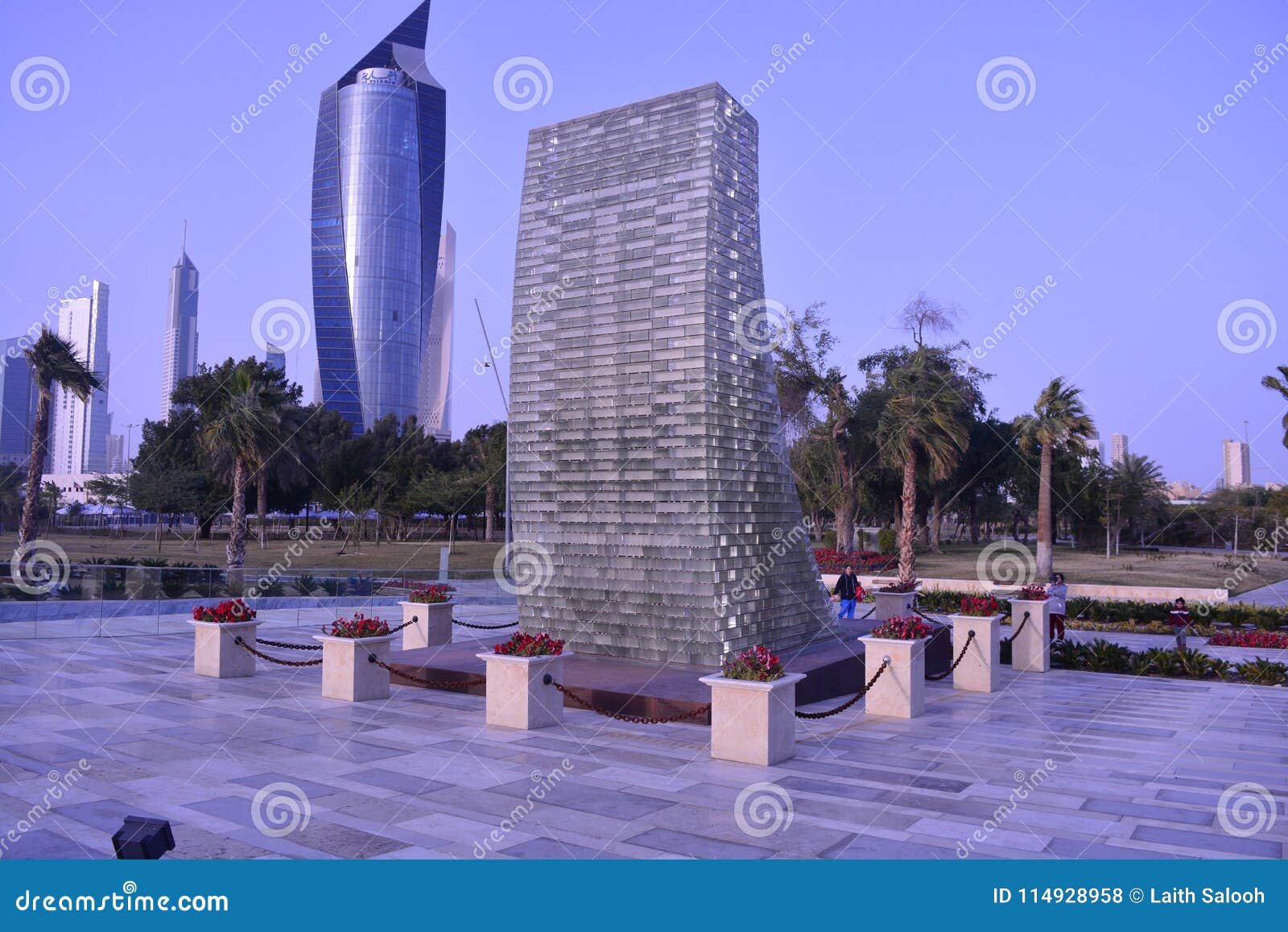 Al Shaheed Park Kuwait editorial stock photo. Image of towers - 114928958