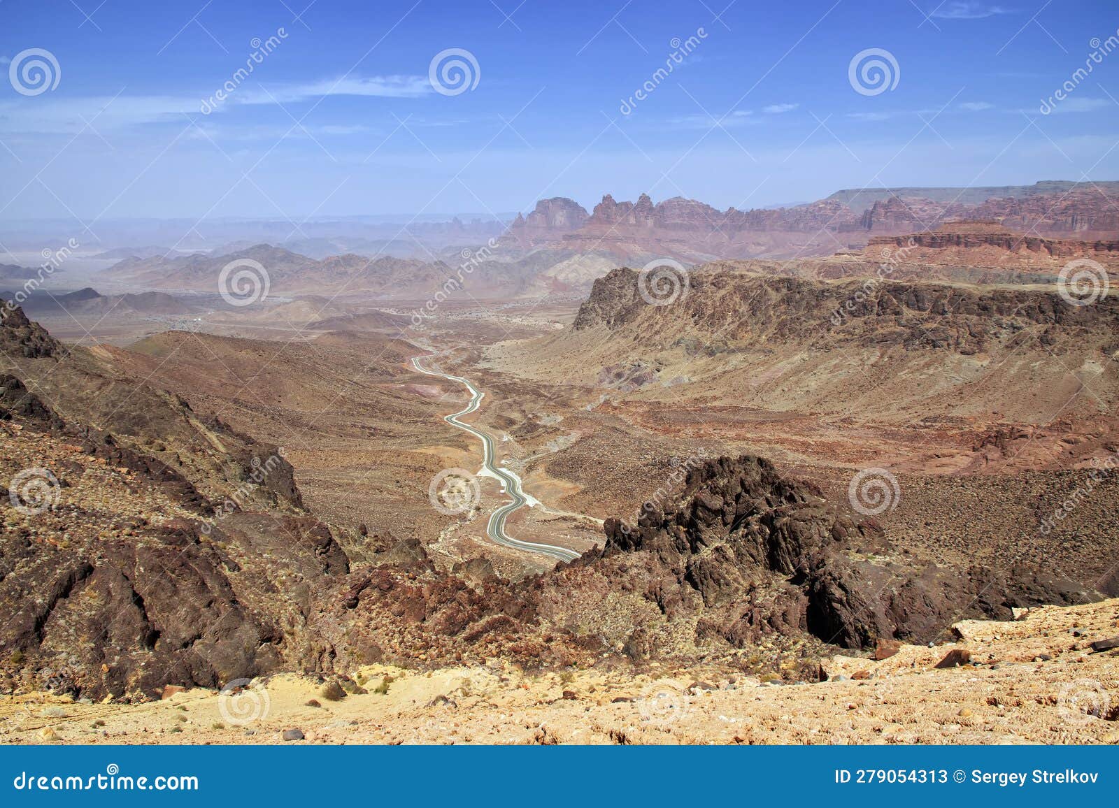 Al Shaq Great Canyon, Saudi Arabia Stock Image - Image of sandstone ...