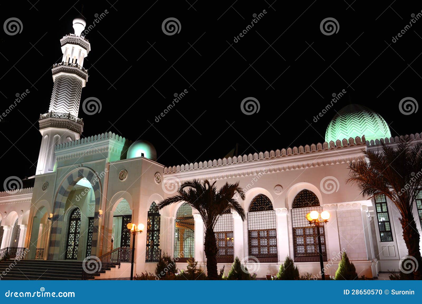 Al-Sharif Hussein Bin Ali Mosque Stock Photo - Image of middle ...