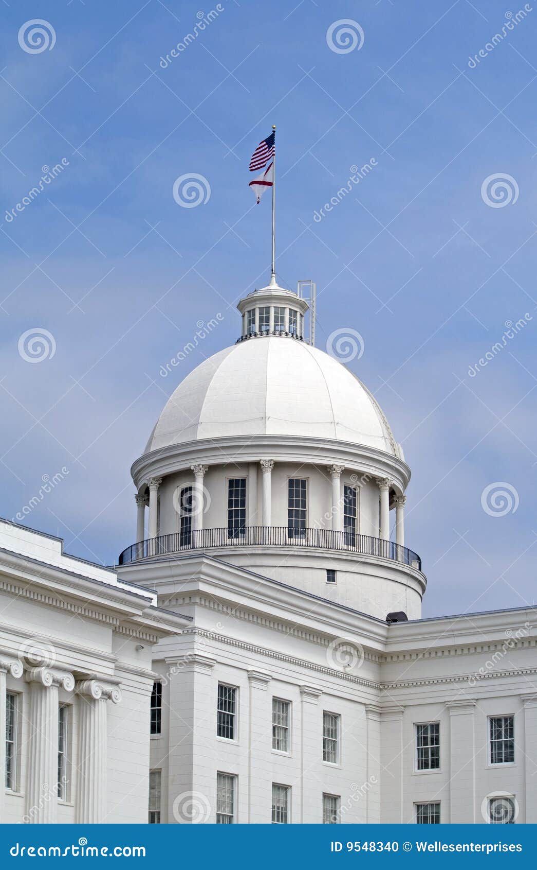 Alabama State Capitol Building Stock Photo - Image of downtown, capitol ...