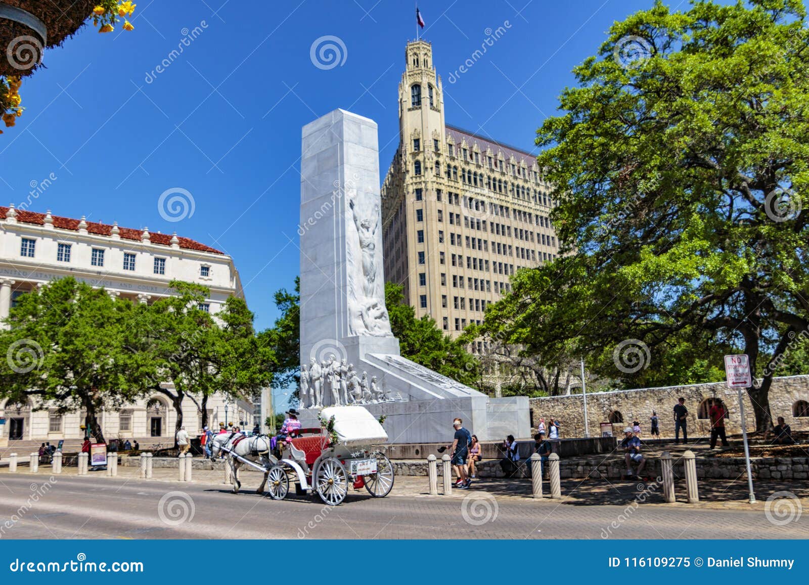 Alamo Plaza redaktionell foto. Bild av historiskt, flod - 116109275