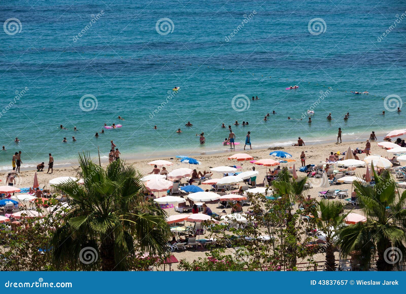 Alanya - Der Strand Von Kleopatra Redaktionelles Stockfotografie - Bild ...