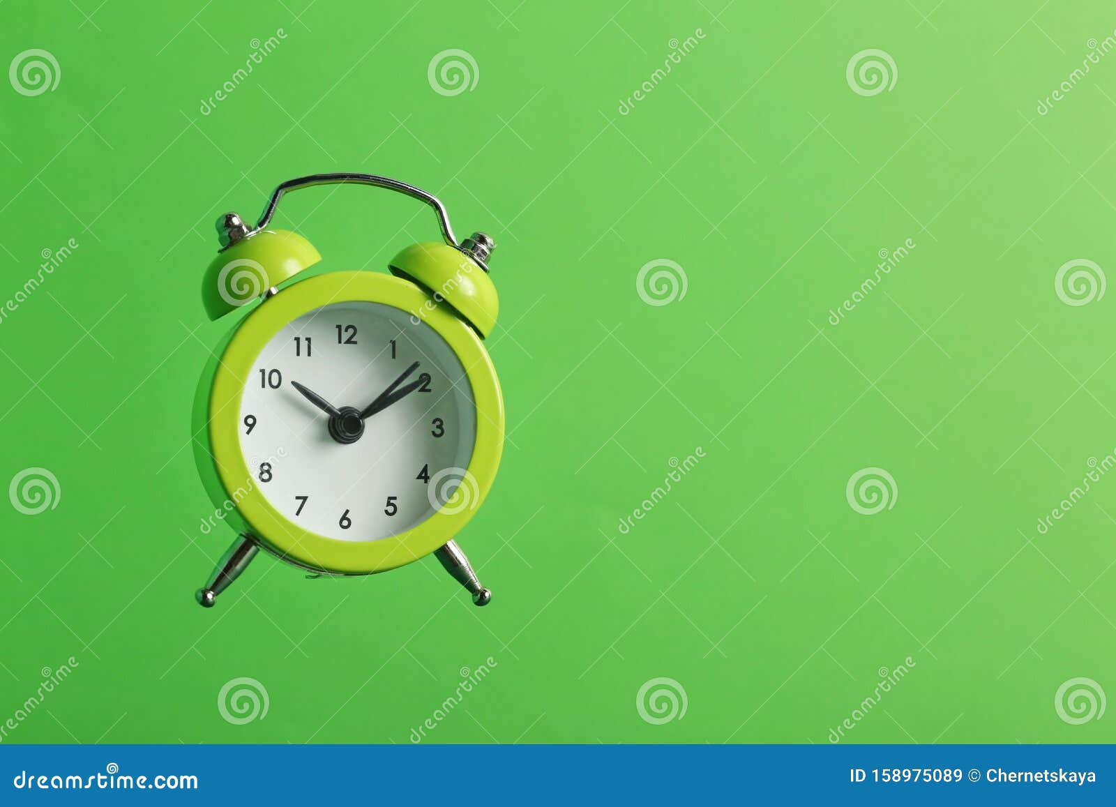 Alarm Clock on Green Background Stock Image - Image of office, empty ...