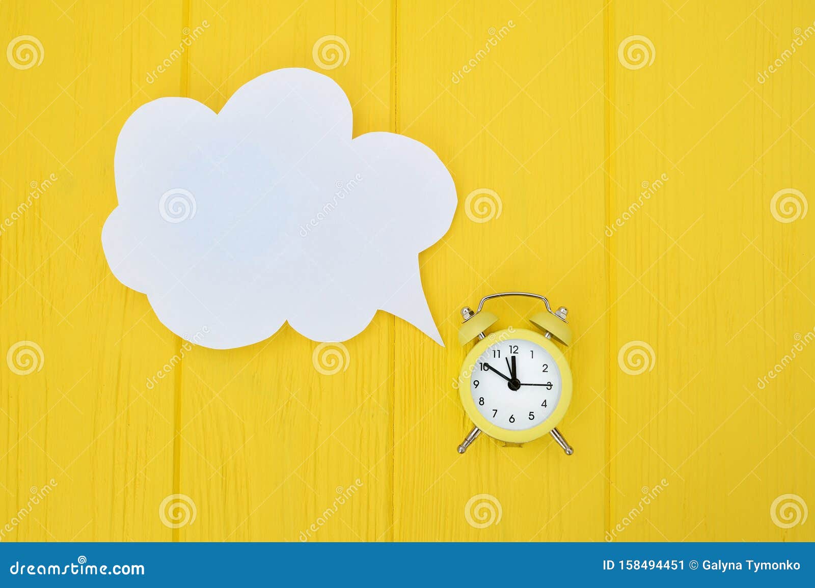 Alarm Clock with Speech Bubble. Concept of Time Consuming on ...