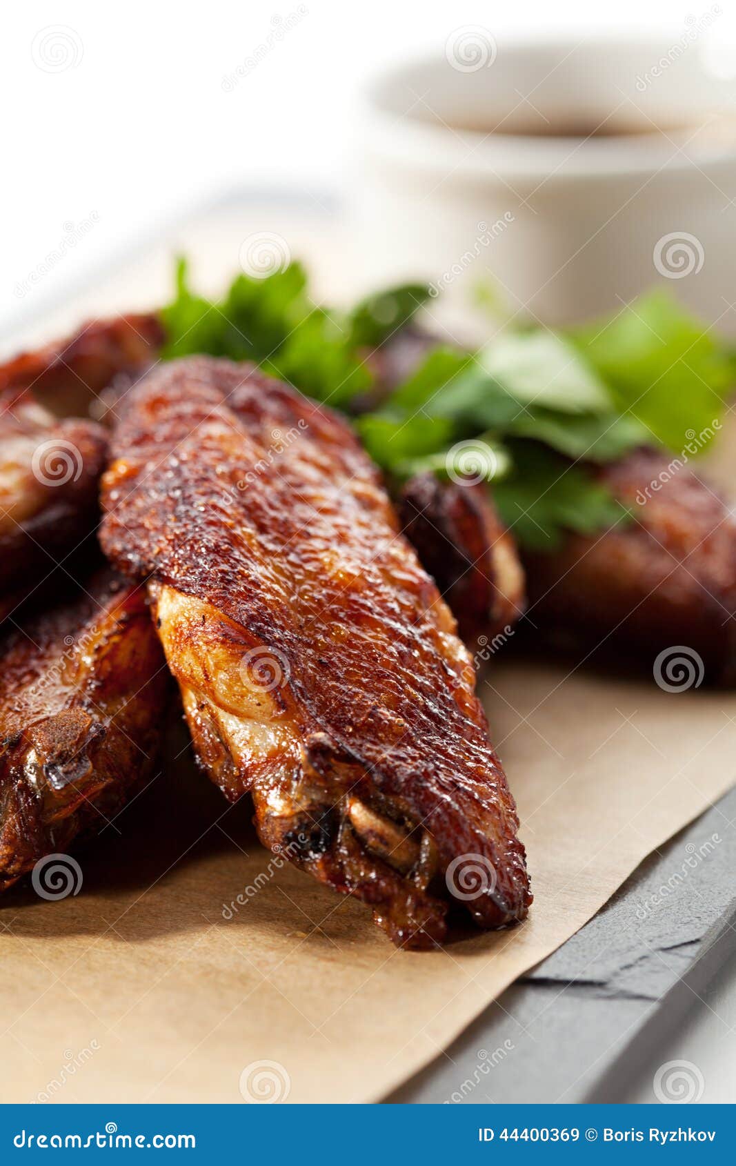 Alas de pollo del Bbq imagen de archivo. Imagen de frito - 44400369