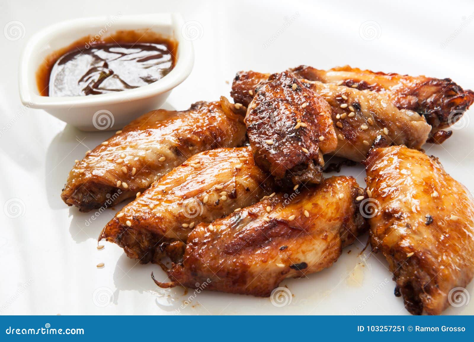 Alas De Pollo Del Estilo De Bufalo Imagen de archivo - Imagen de pollo ...