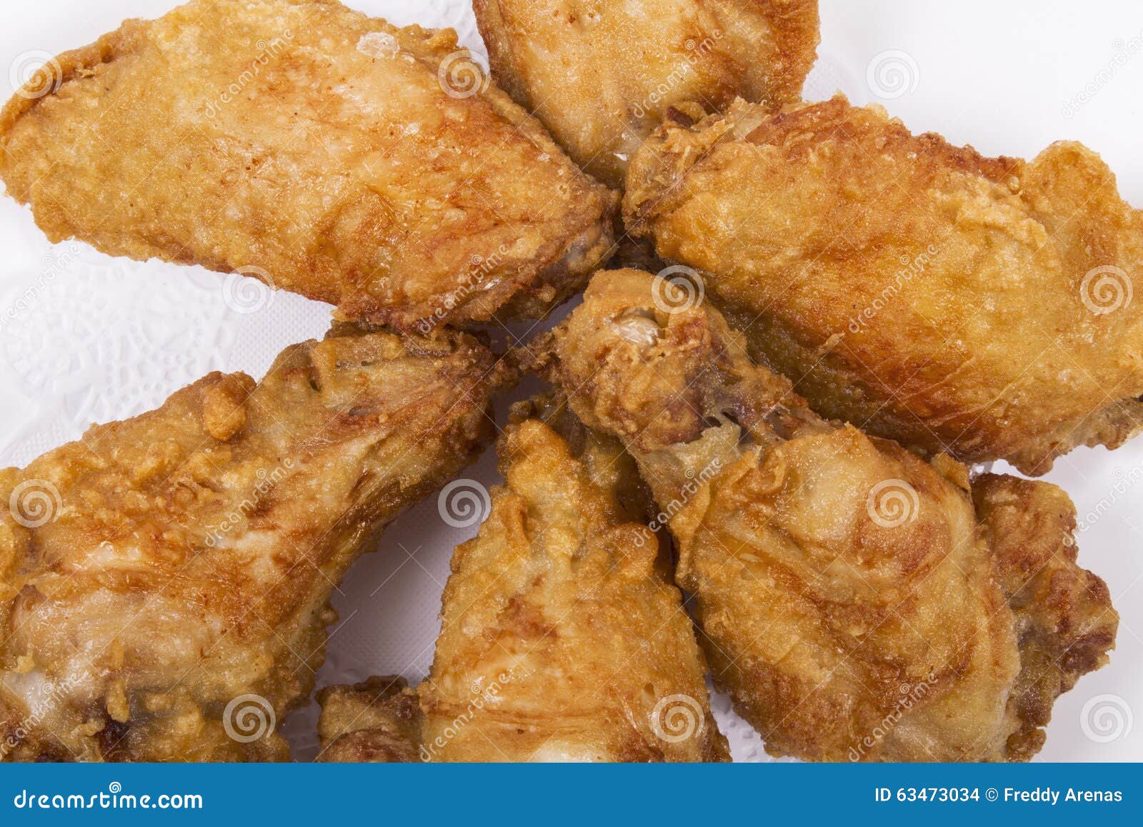 Alas fritas foto de archivo. Imagen de estudio, alimento - 63473034