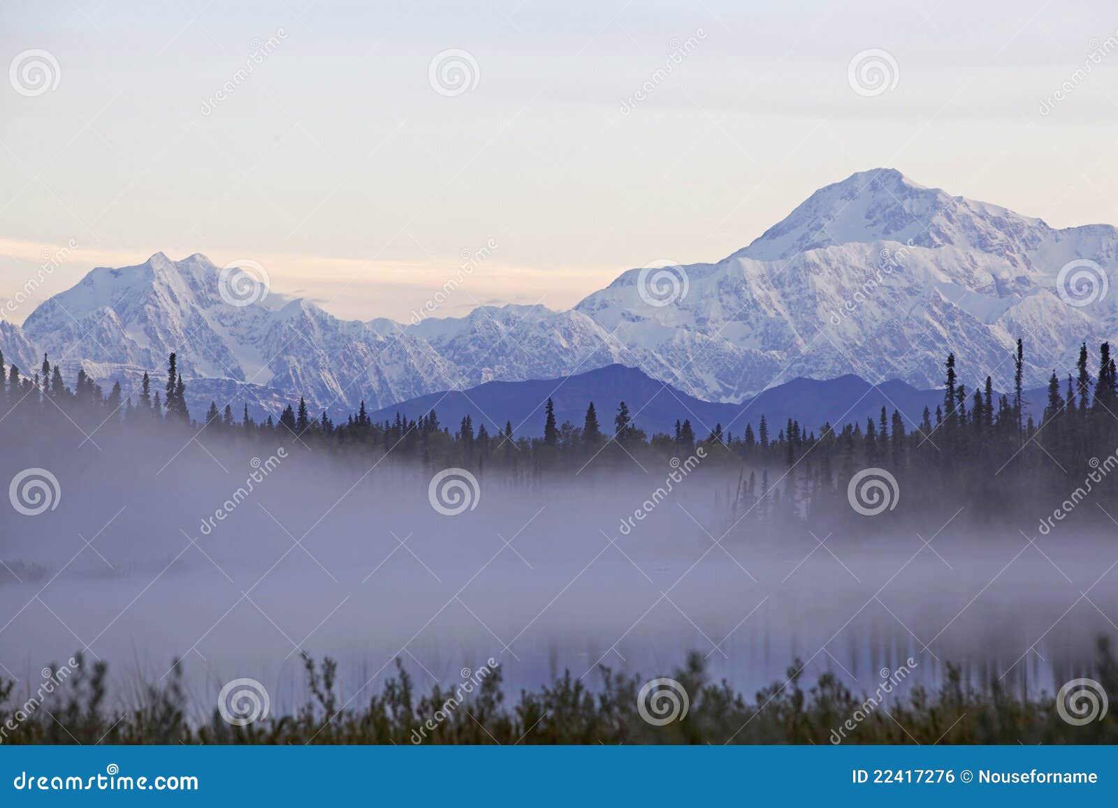 Alaska Denali mountain stock photo. Image of cliff, highway - 22417276