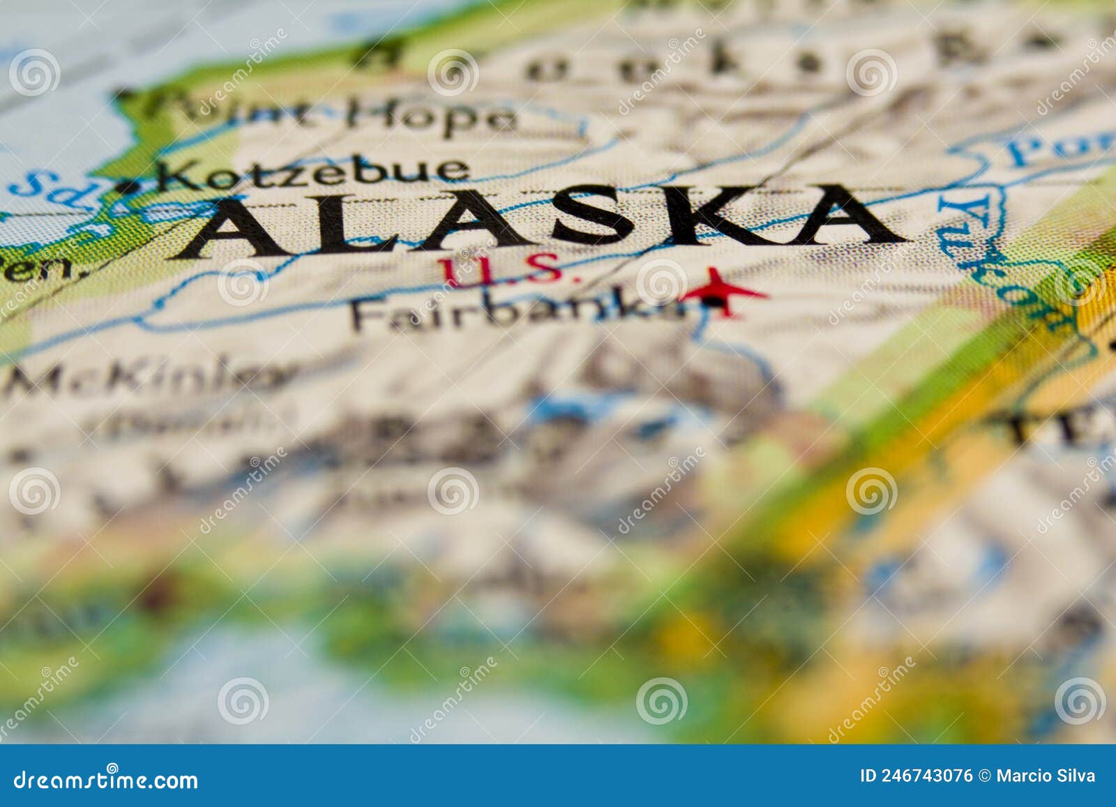 Alaska en el mapa foto de archivo. Imagen de alaska - 246743076