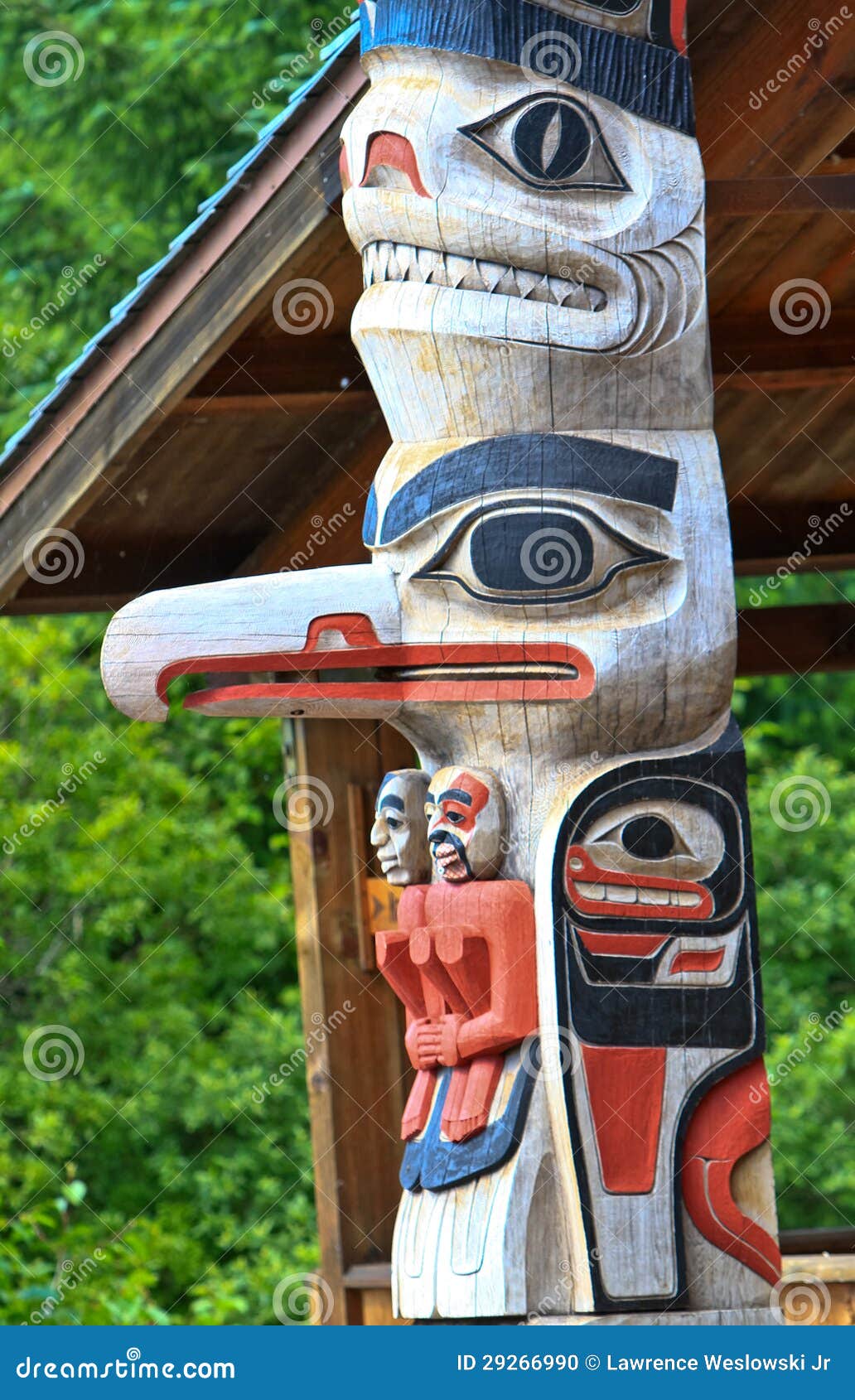 Alaska Huna Tlingit Totem Pole Stock Photo - Image of carving ...