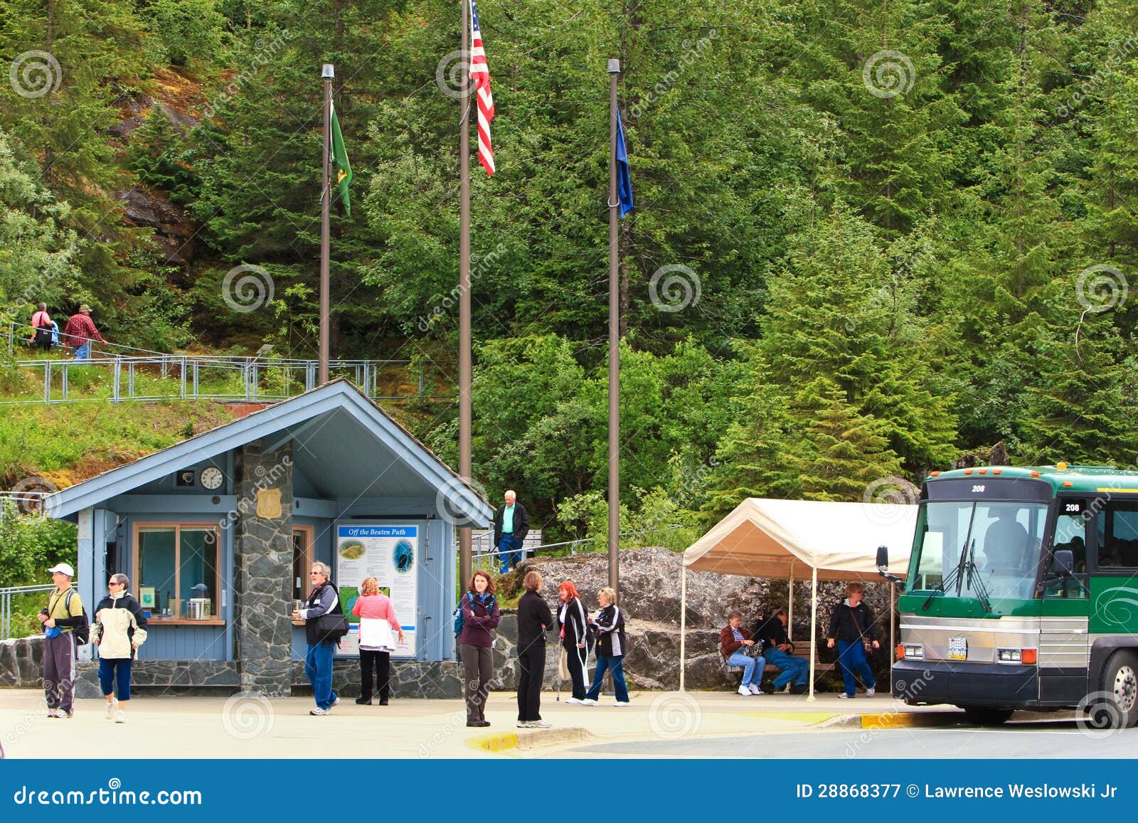 Alaska - Mendenhall Glacier Visitor Center Drop Off Editorial ...