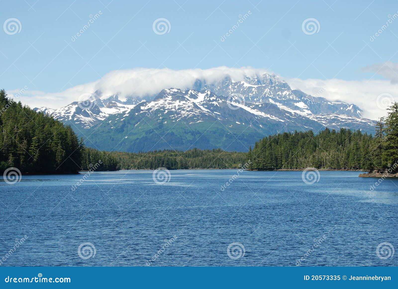 Alaska Mountain Landscape stock image. Image of beautiful - 20573335