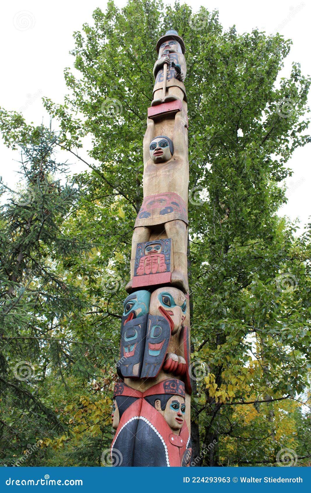 Totem Pole Alaska Native Heritage Center Stock Image - Image of leaves ... Totem Pole Alaska Native Heritage Center Stock Image - Image of leaves ...