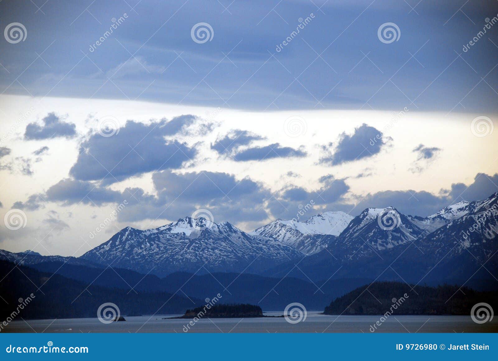 Alaska Sunrise Over Mountains Stock Photo - Image of peace, snow: 9726980