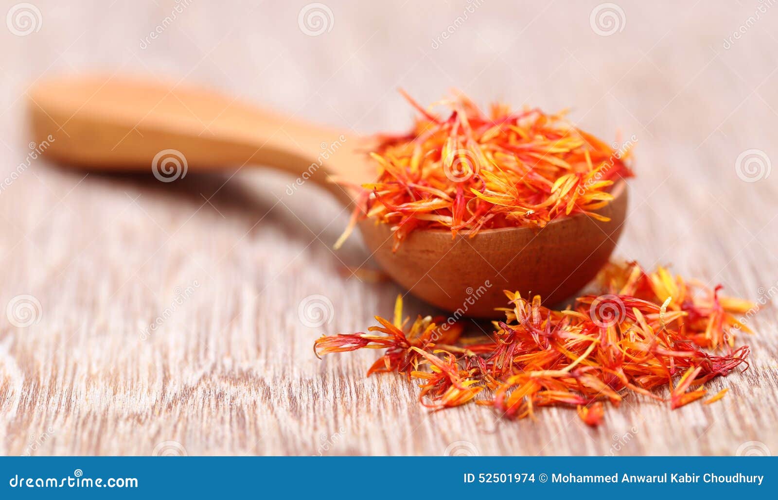 Alazor foto de archivo. Imagen de estigma, colorante - 52501974